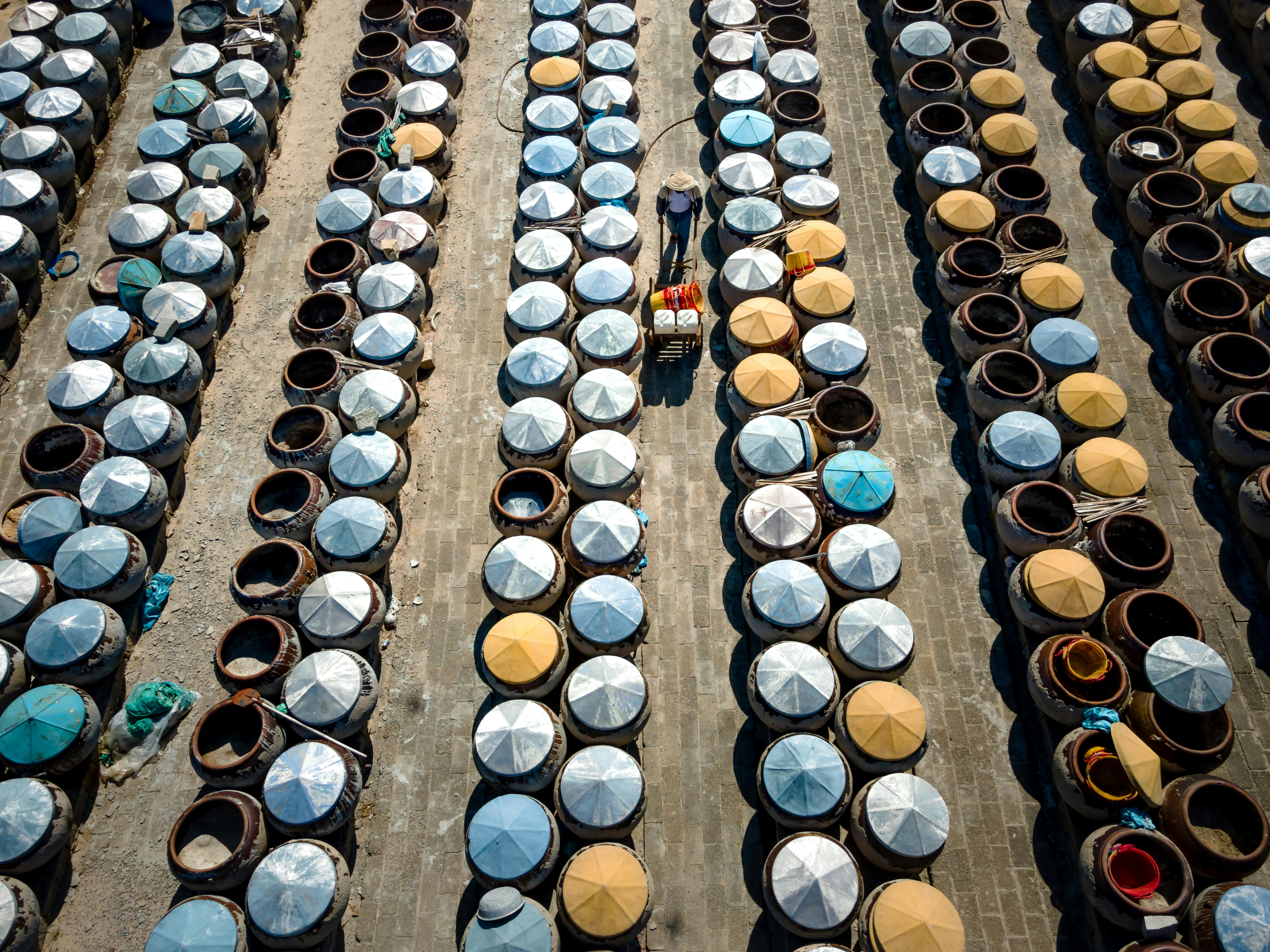 Overhead Product Array Photos, Download The BEST Free Overhead Product ...