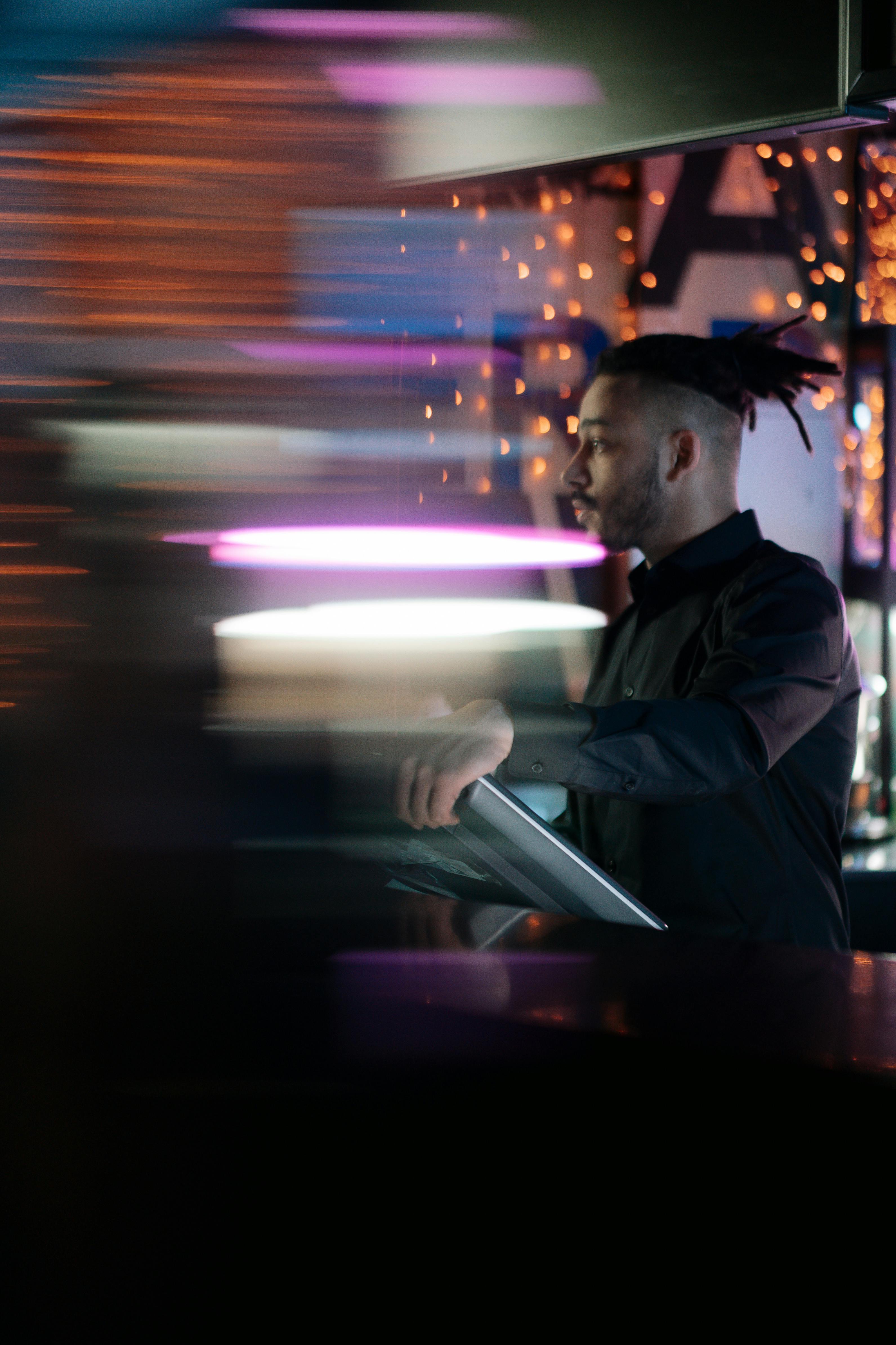 100,000+ Best Floating Hair Photos · 100% Free Download · Pexels Stock ...