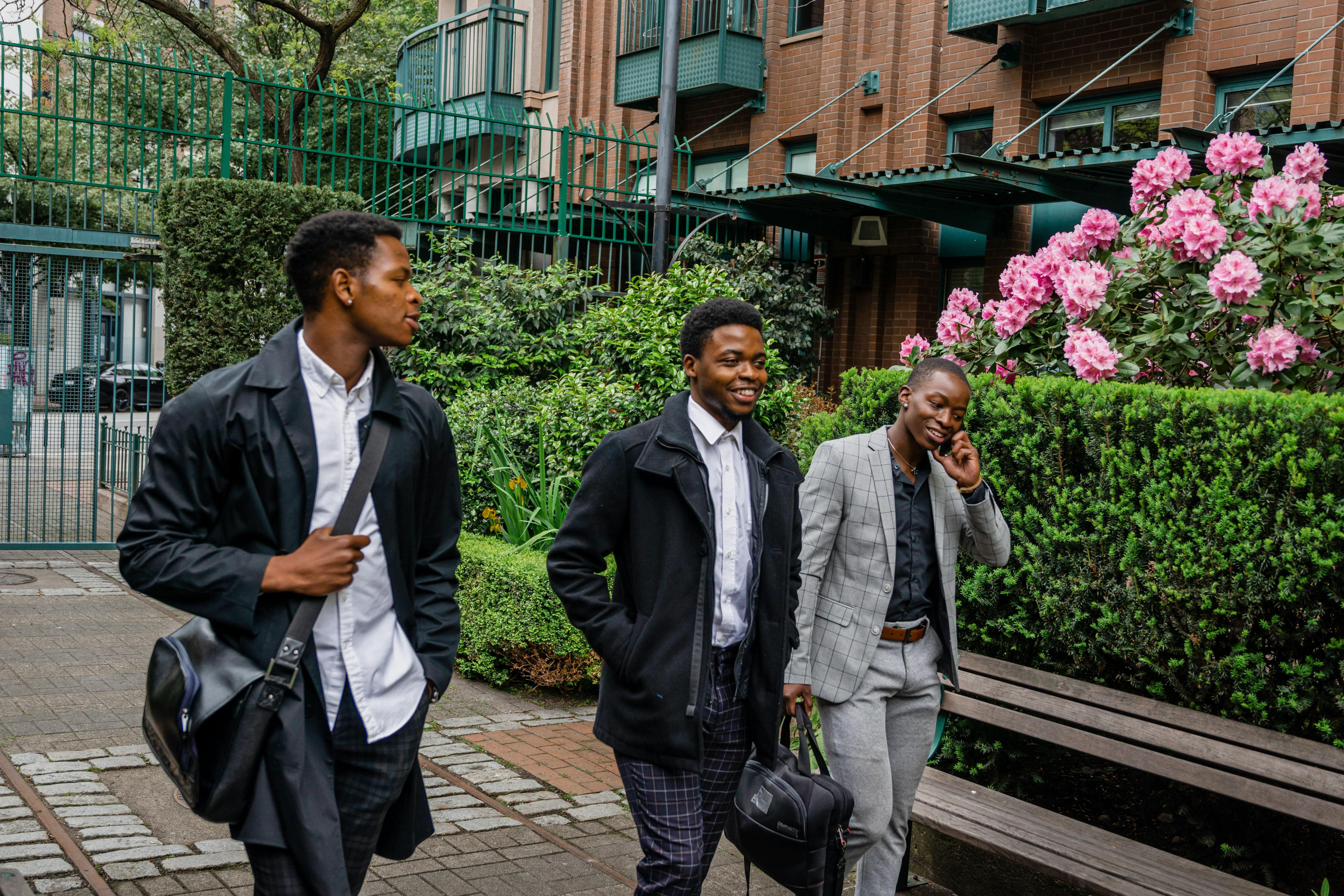 Happy Employees Landscape Photos, Download The BEST Free Happy ...