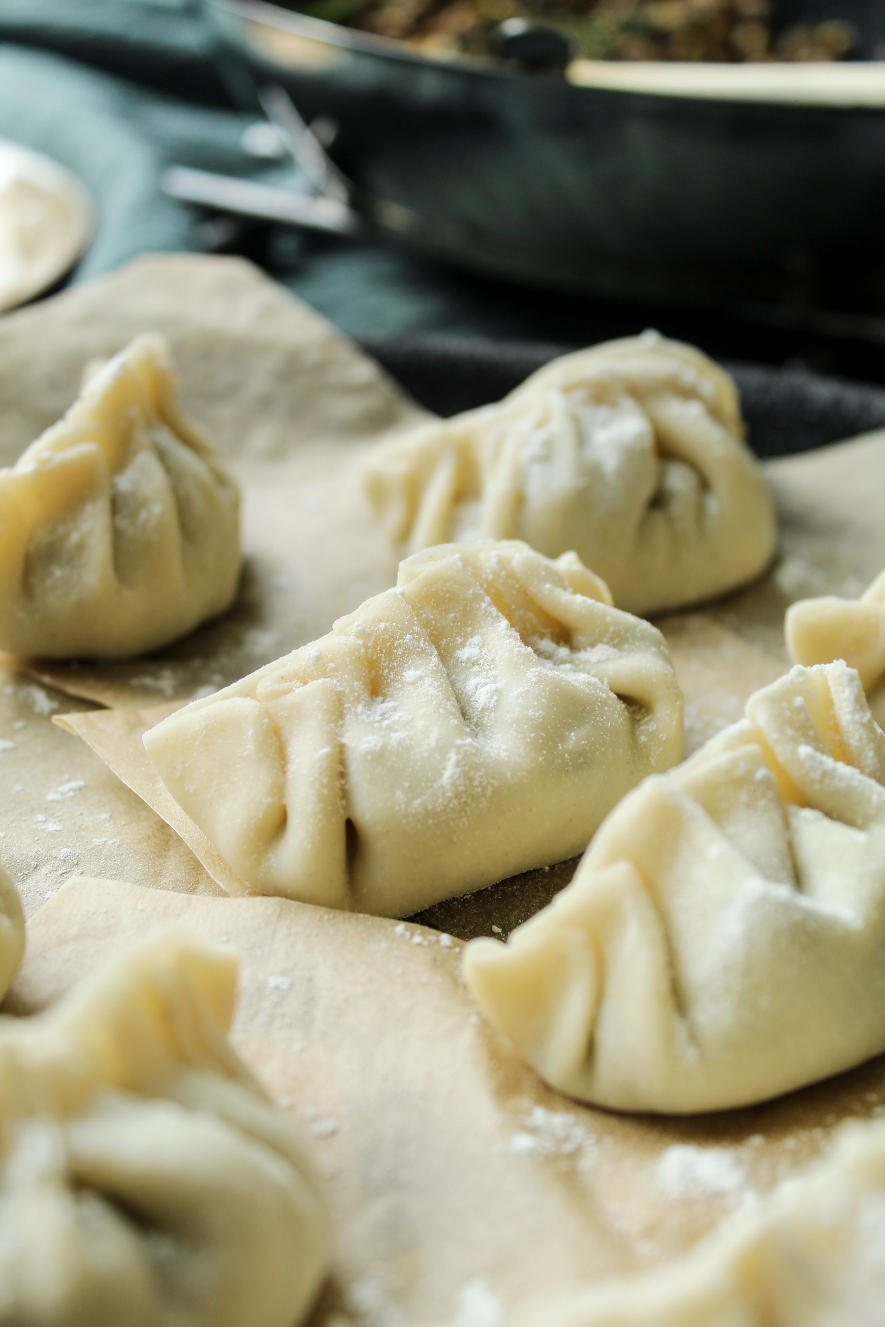 Close-Up Shot of Raw Dumplings · Free Stock Photo