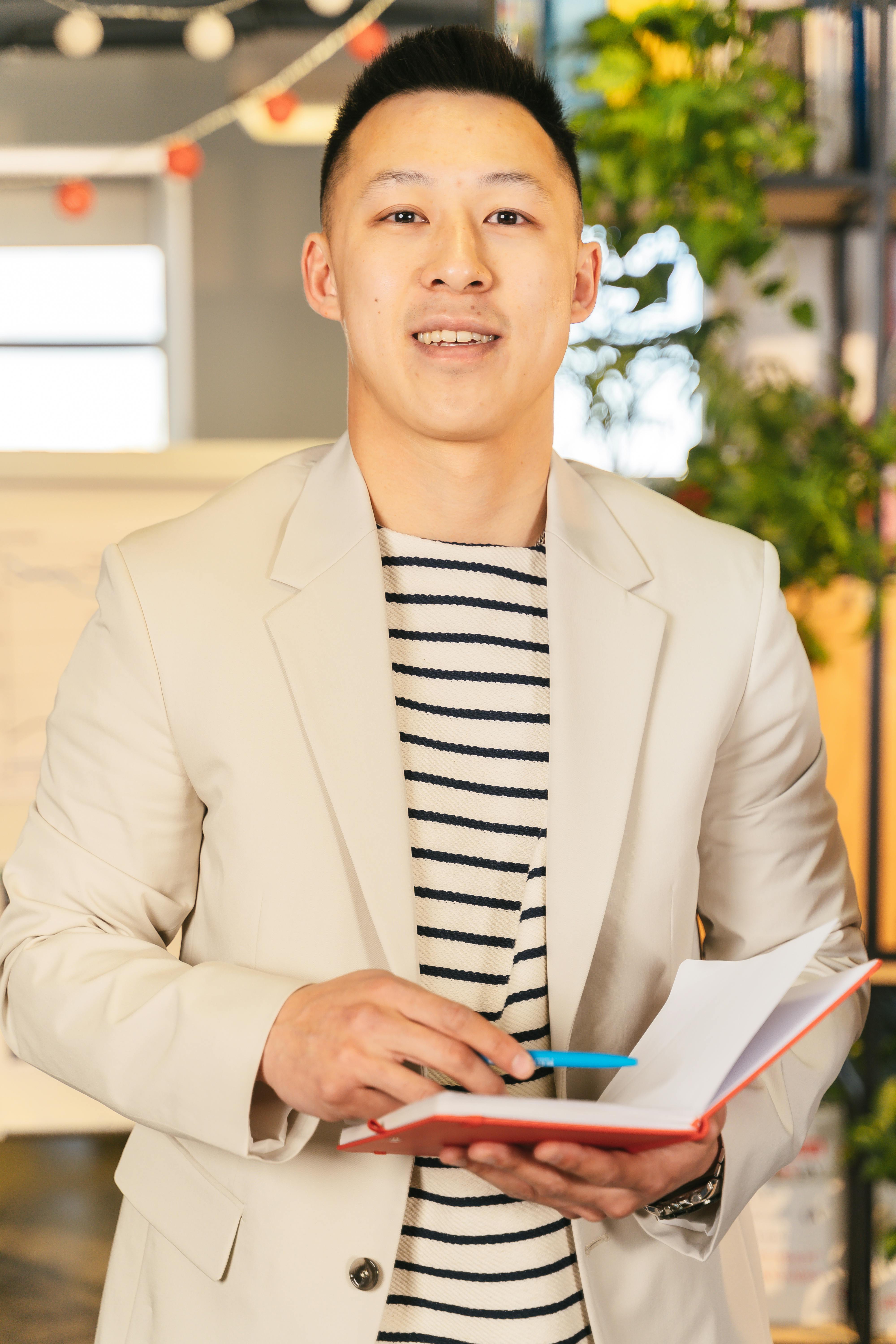 Group Project Working Vertical Photos, Download The BEST Free Group ...