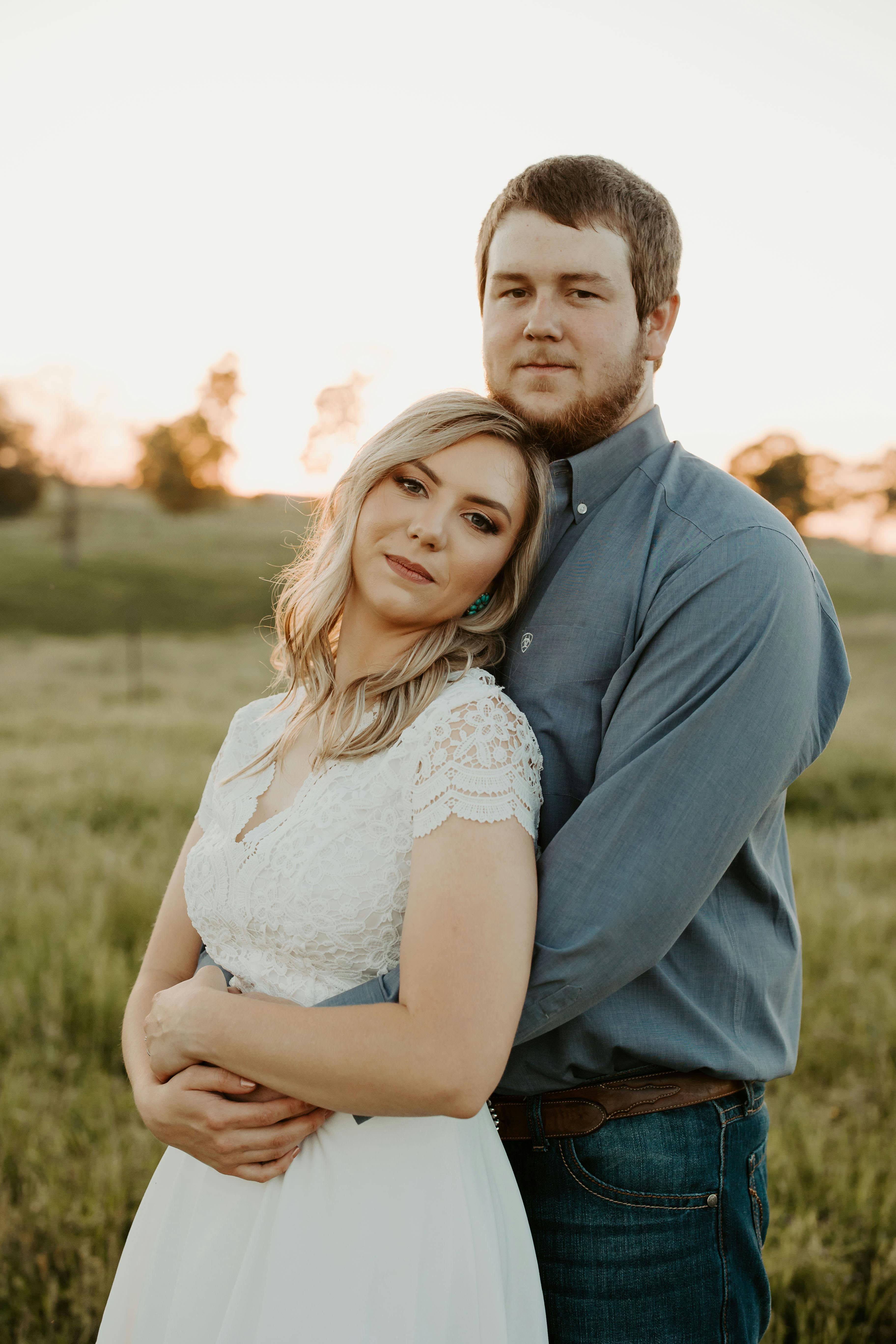 Engaged Couple Photos, Download The BEST Free Engaged Couple Stock ...