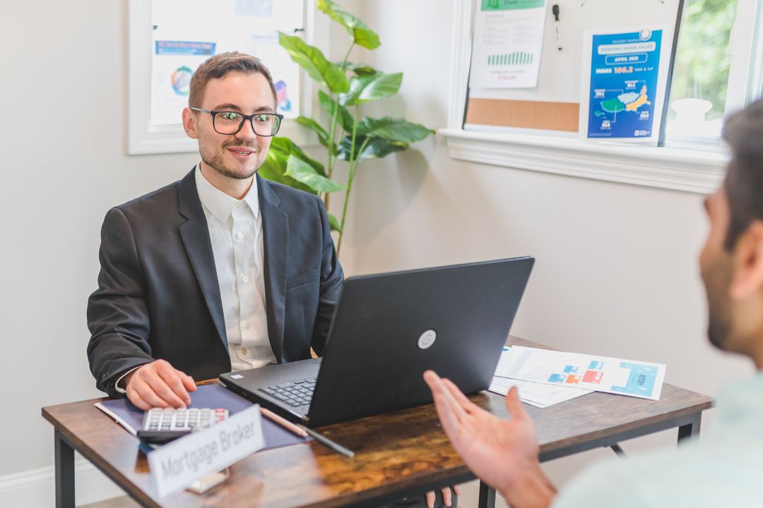 Getting Started as a Mortgage Broker: A Beginner's Guide