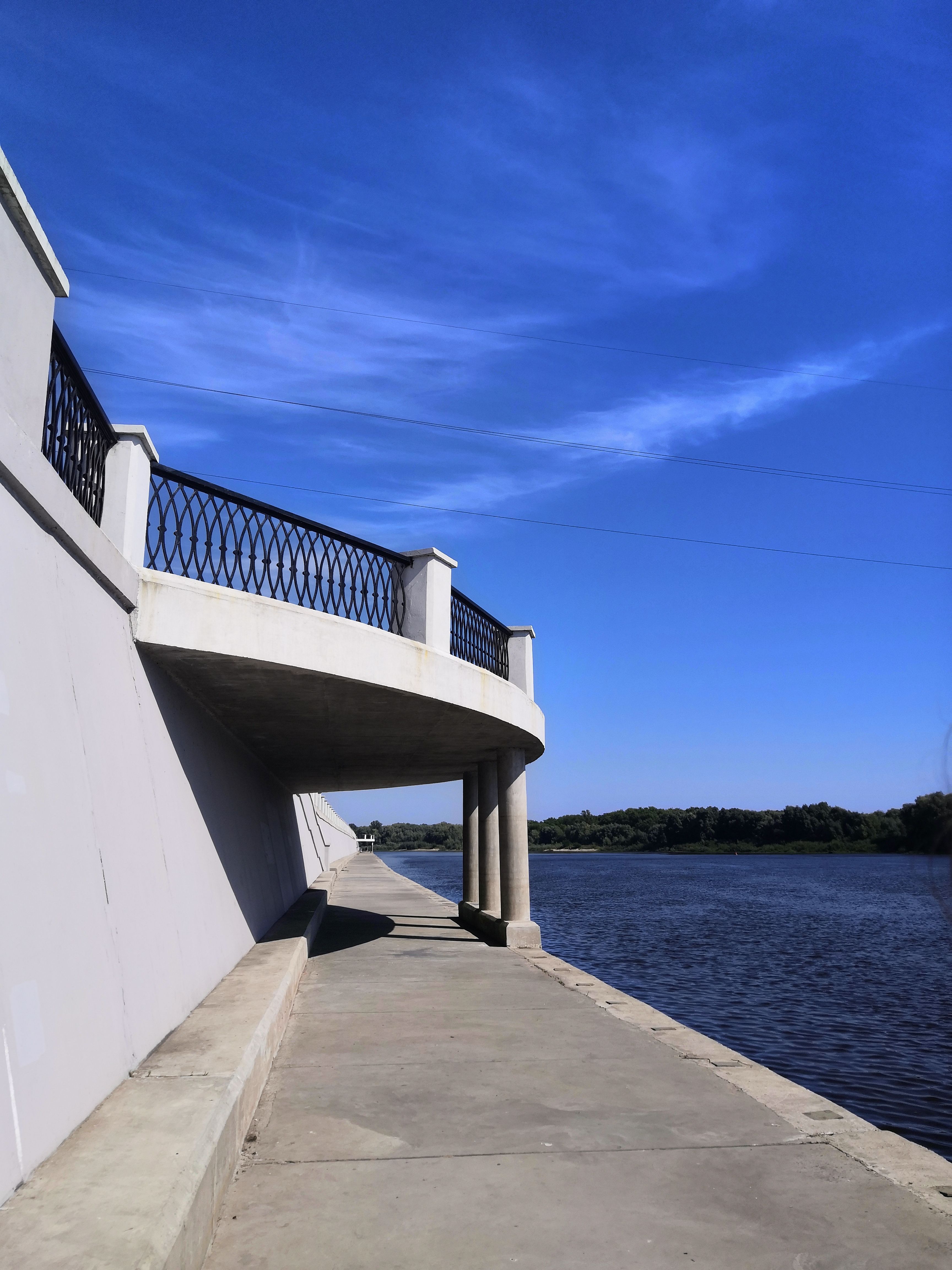 Landscape Photo of Building · Free Stock Photo