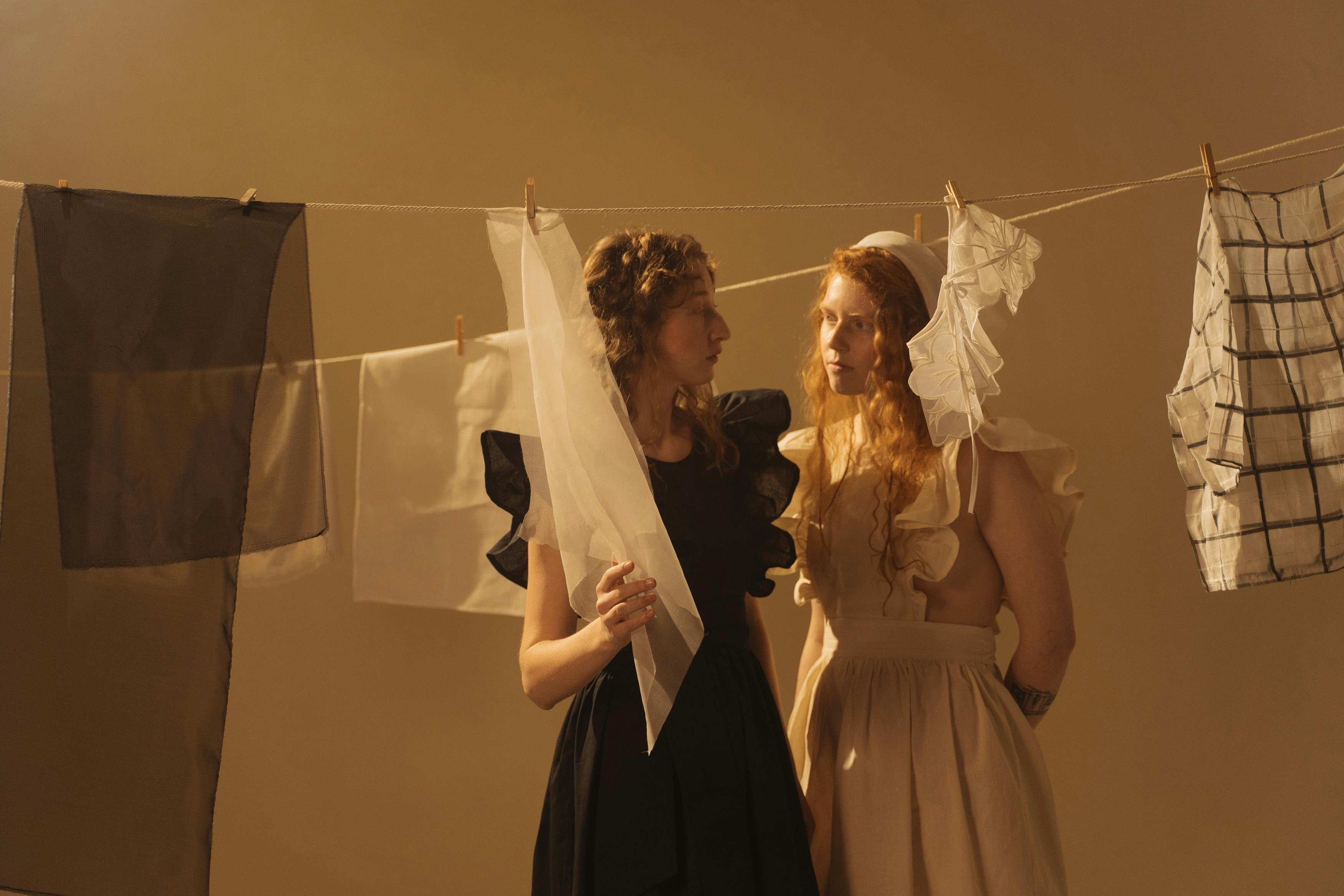 Foto de stock gratuita sobre arena, cielo, colada, colgando, copy space ...