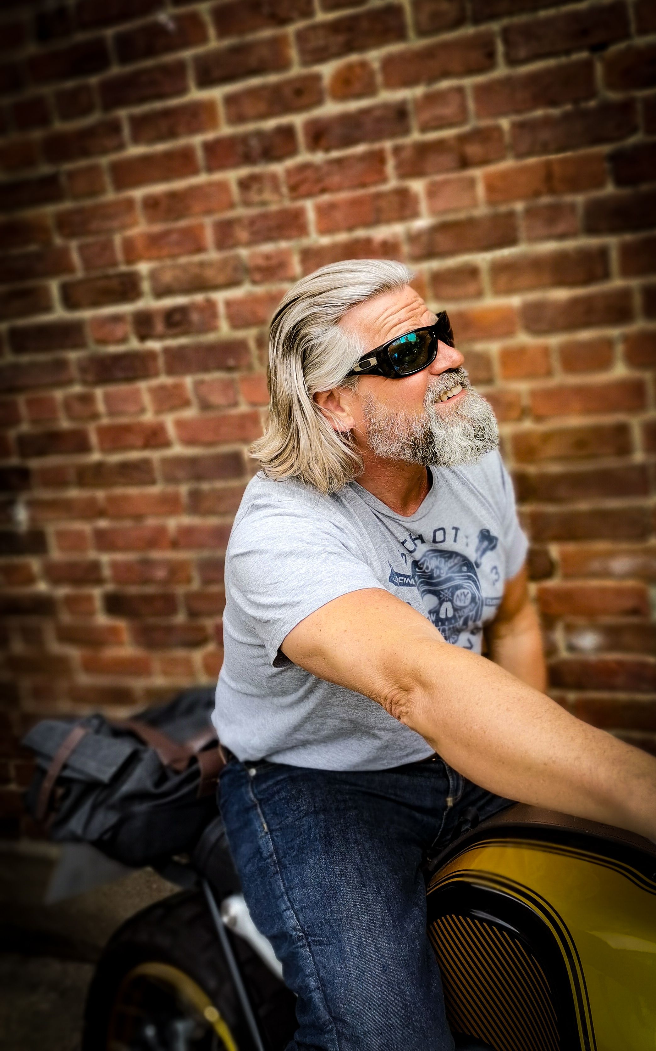 Side View of a Man with Beard · Free Stock Photo