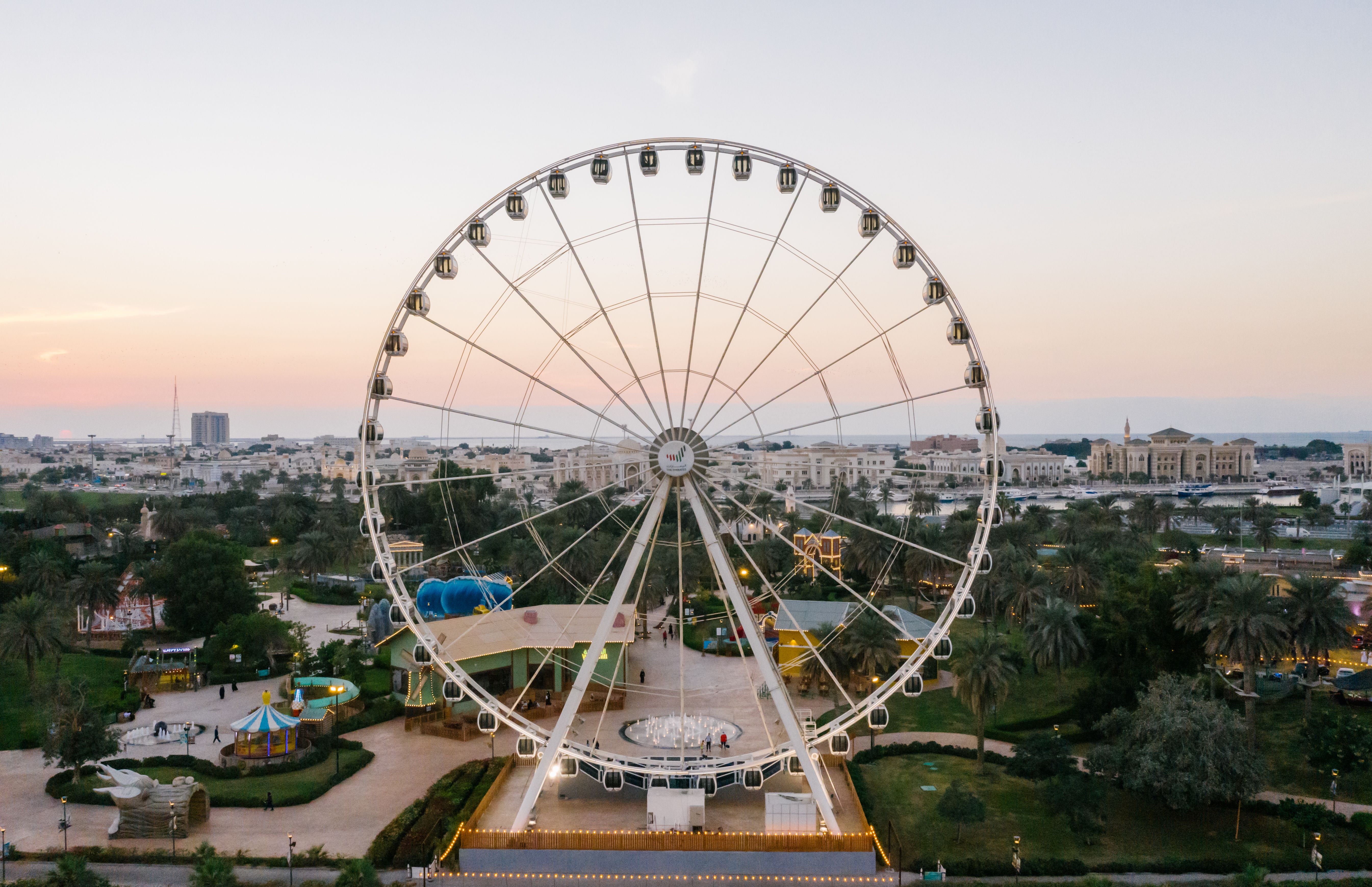 Aerial Shot of a Ferris Wheel · Free Stock Photo