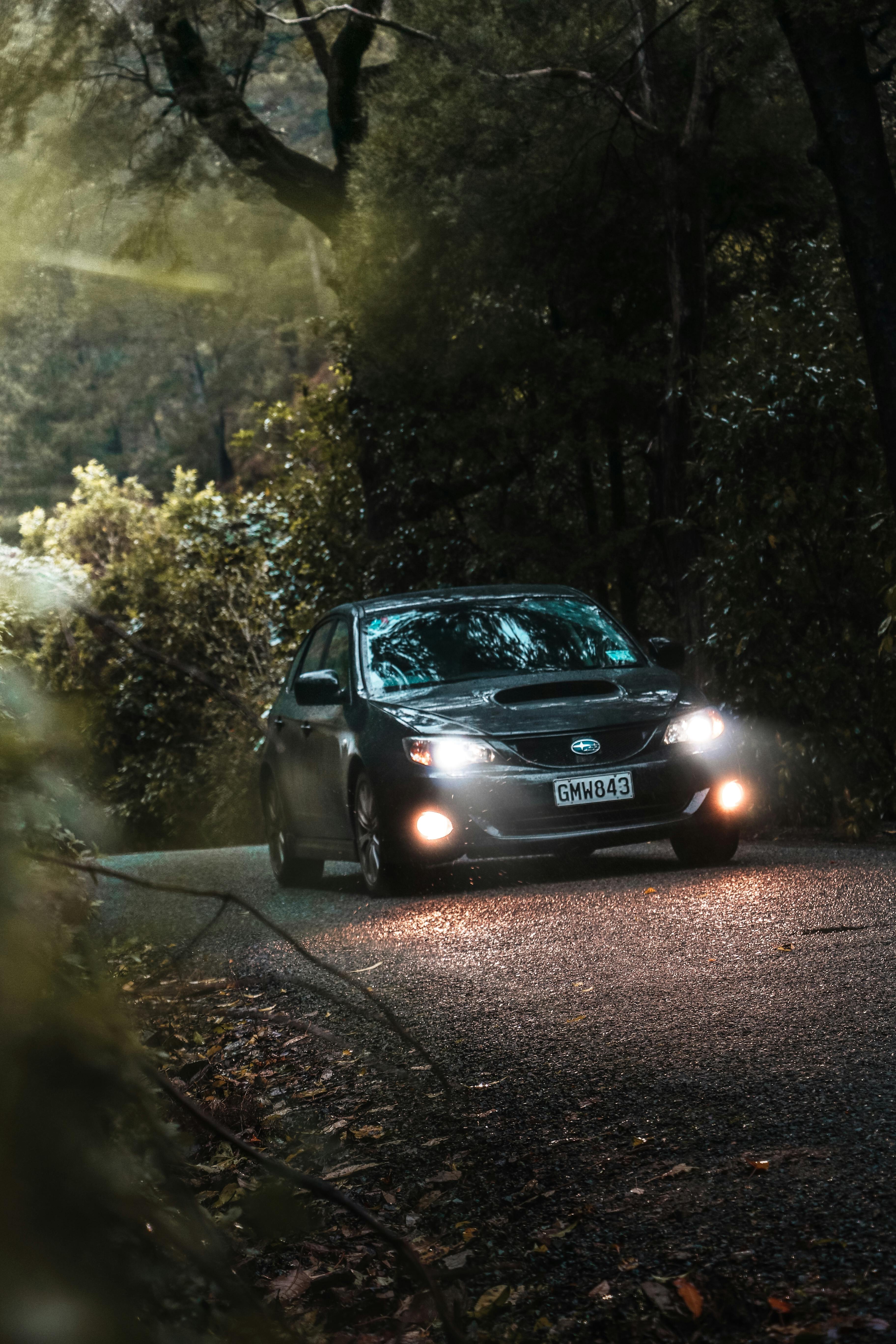 100,000+ Best Car Light Photos · 100% Free Download · Pexels Stock Photos