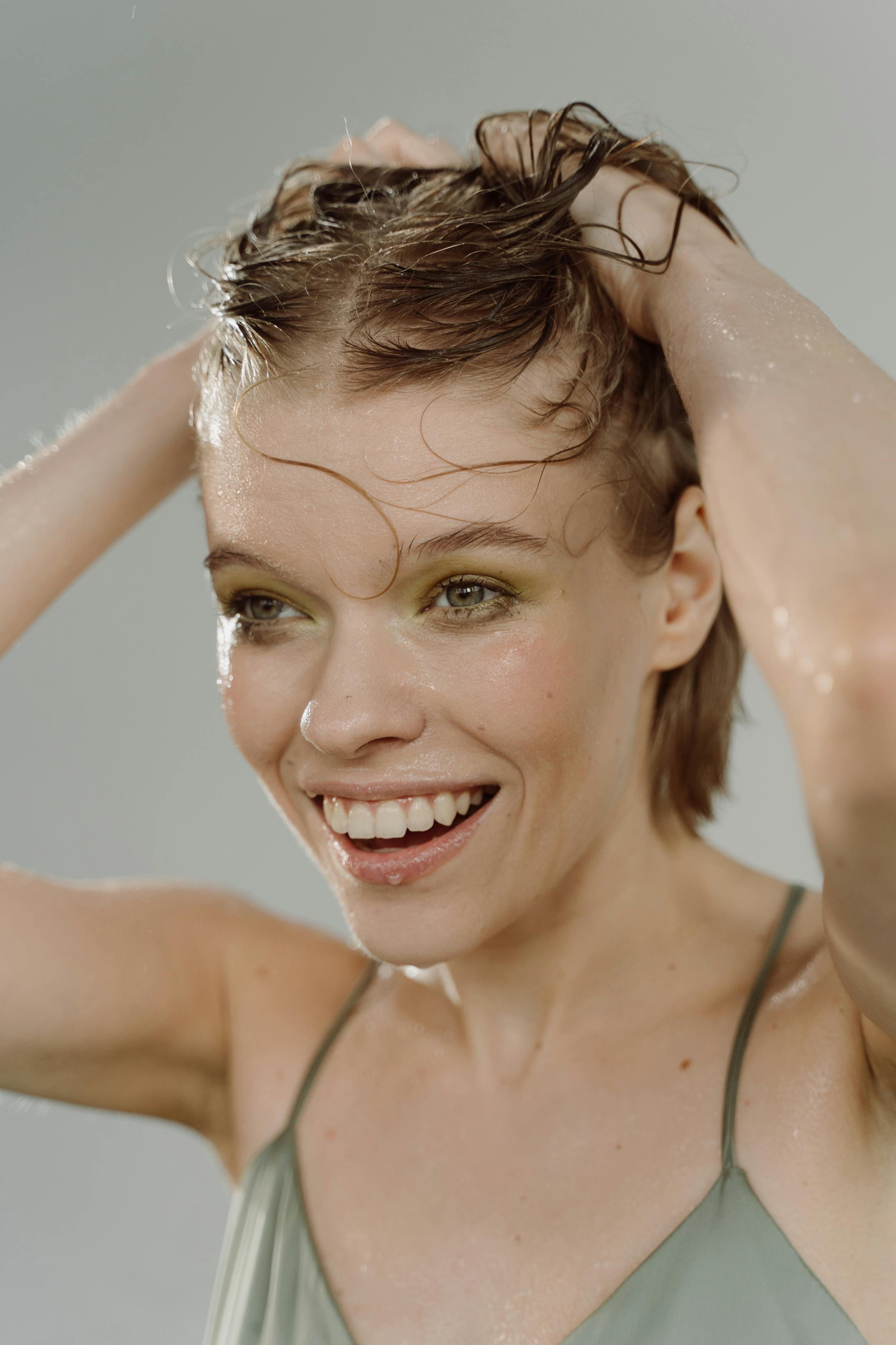 Shower Model Photos, Download The BEST Free Shower Model Stock Photos ...