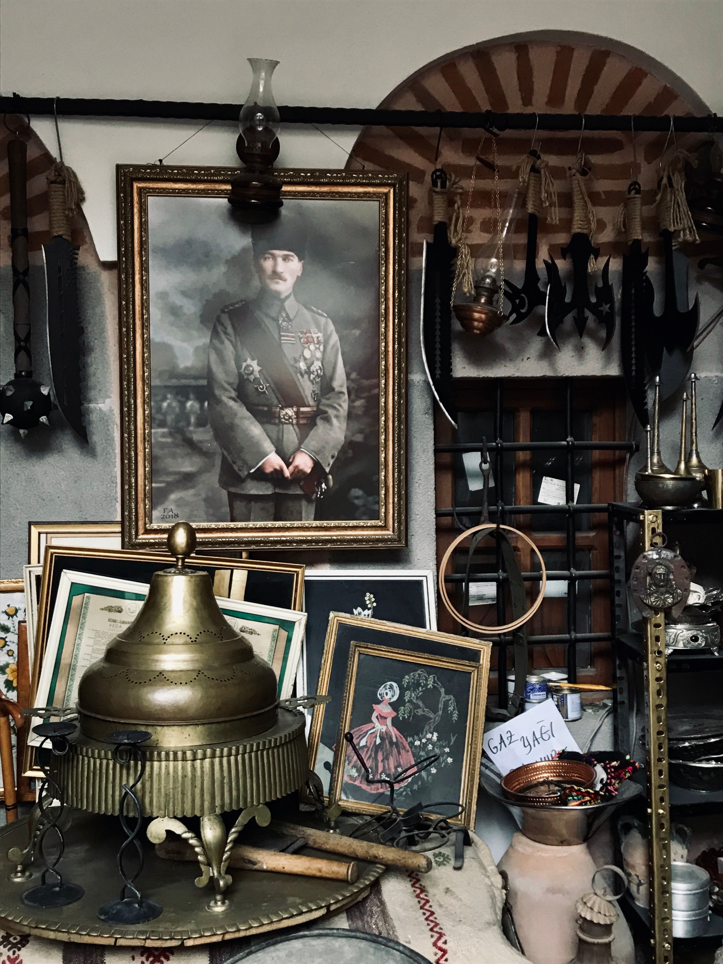Decorations and Framed Photographs · Free Stock Photo