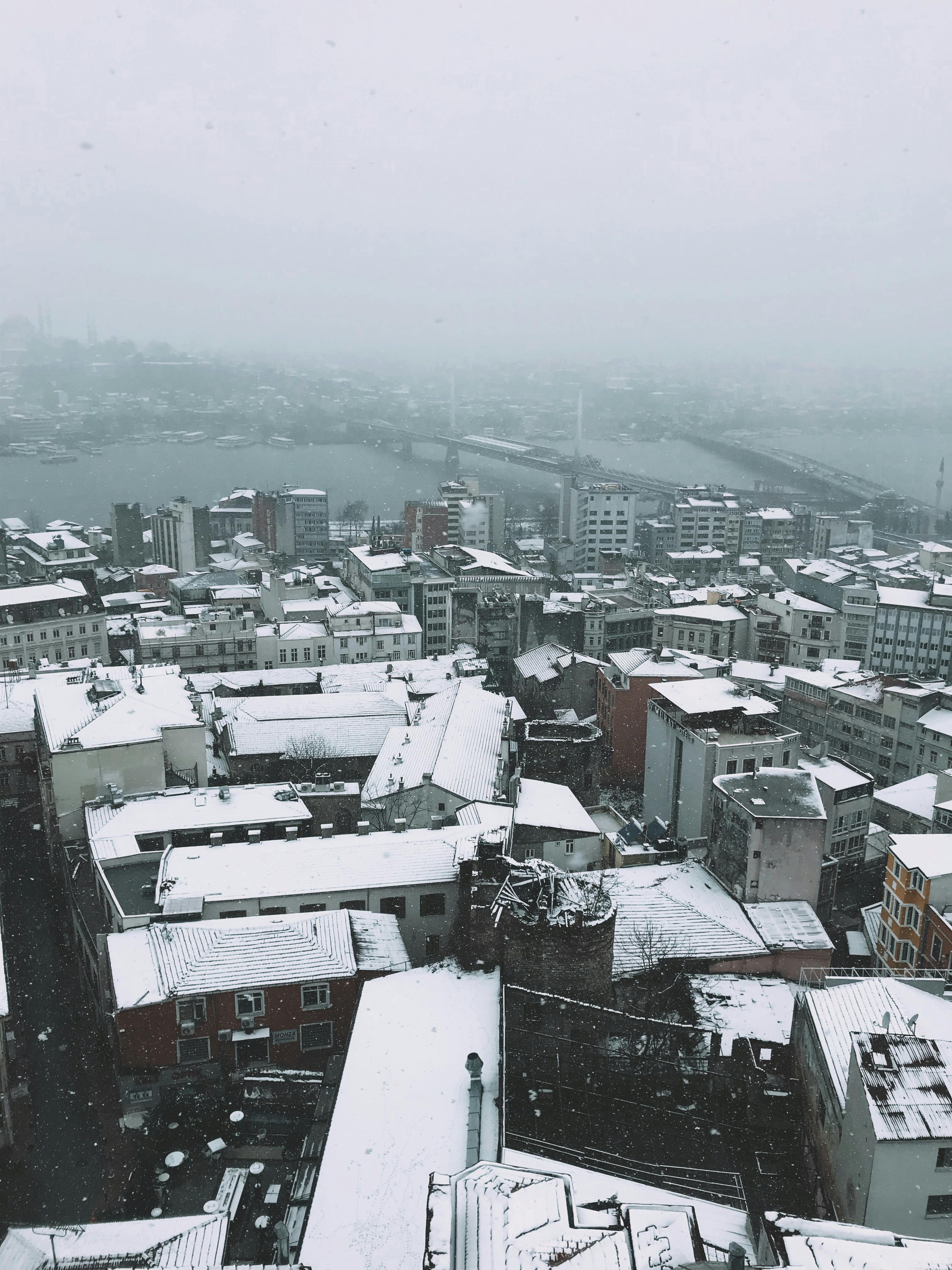 Rooftop Snow Photos, Download The BEST Free Rooftop Snow Stock Photos ...