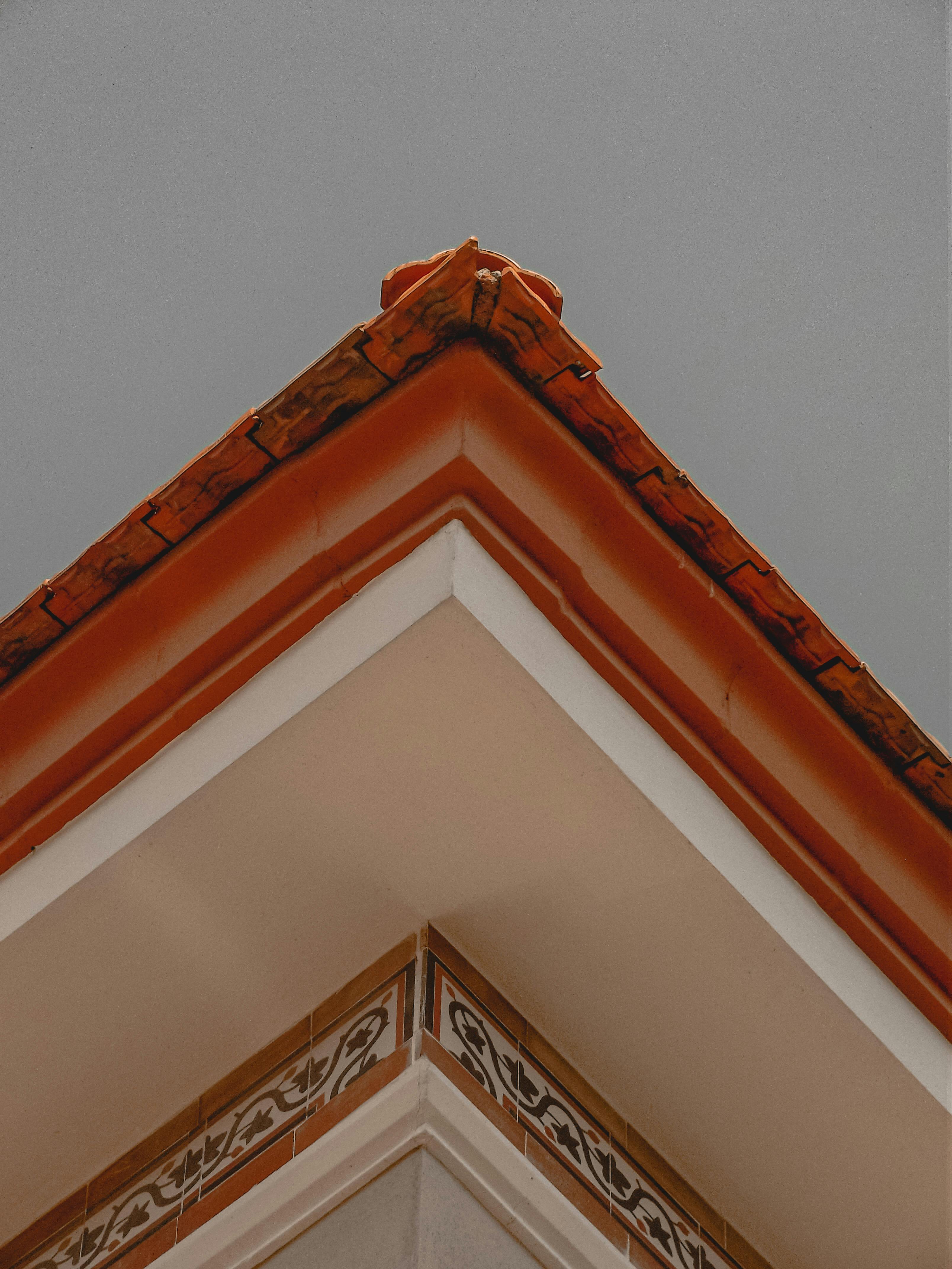 Corner of Rooftop · Free Stock Photo