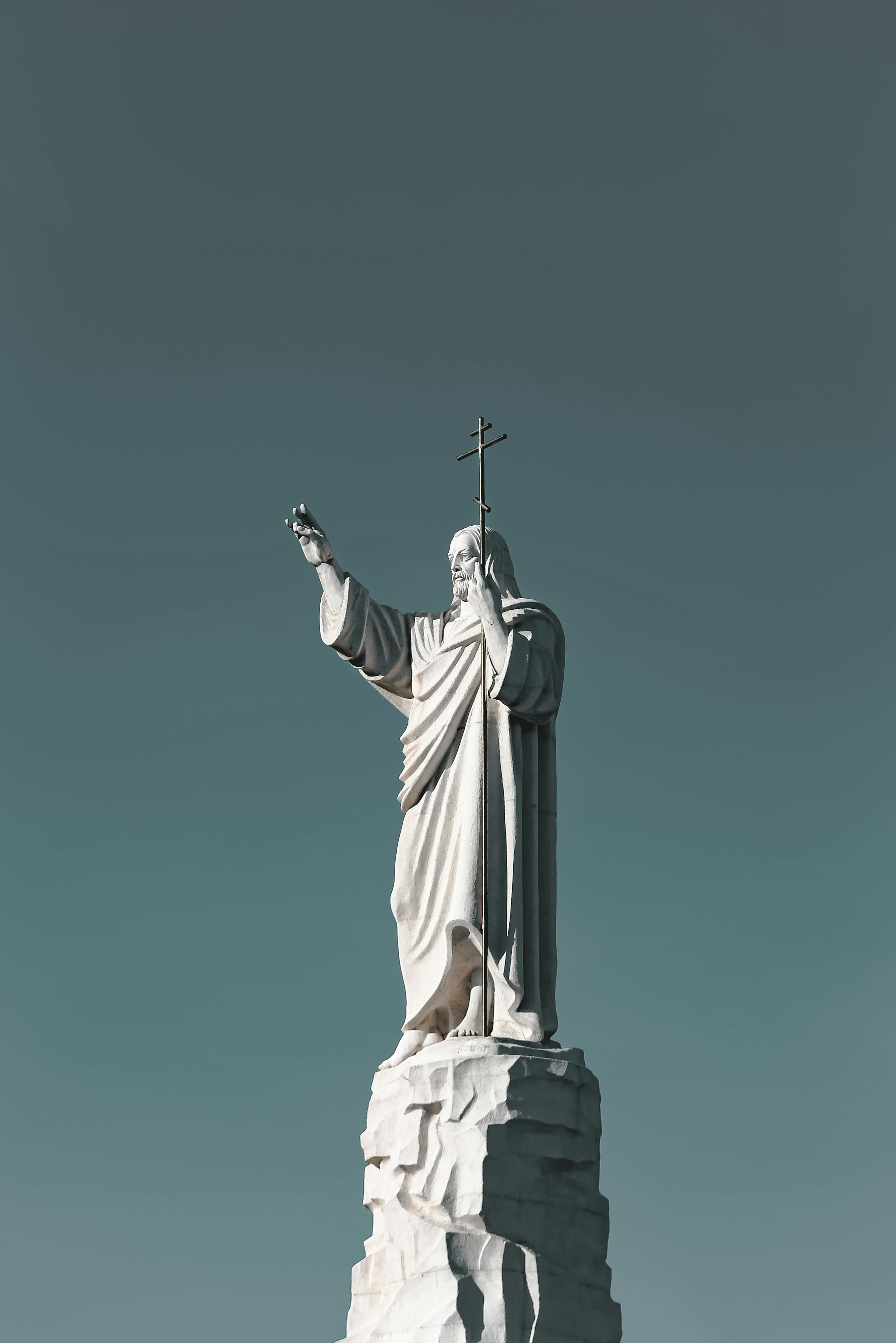 Jesus Statue Photos, Download The BEST Free Jesus Statue Stock Photos ...