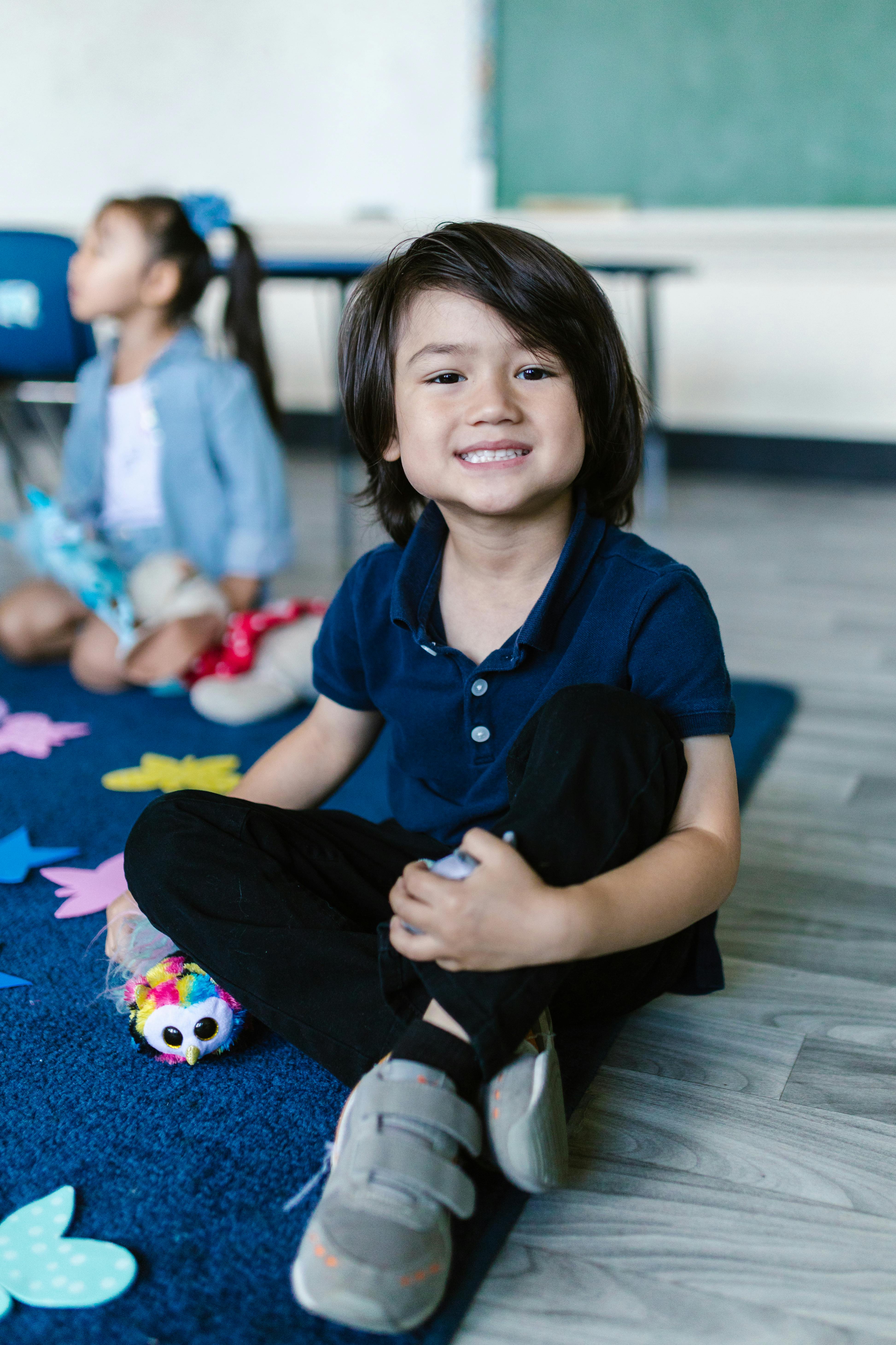 Black Kindergarten Kids Learning Photos, Download The BEST Free Black ...