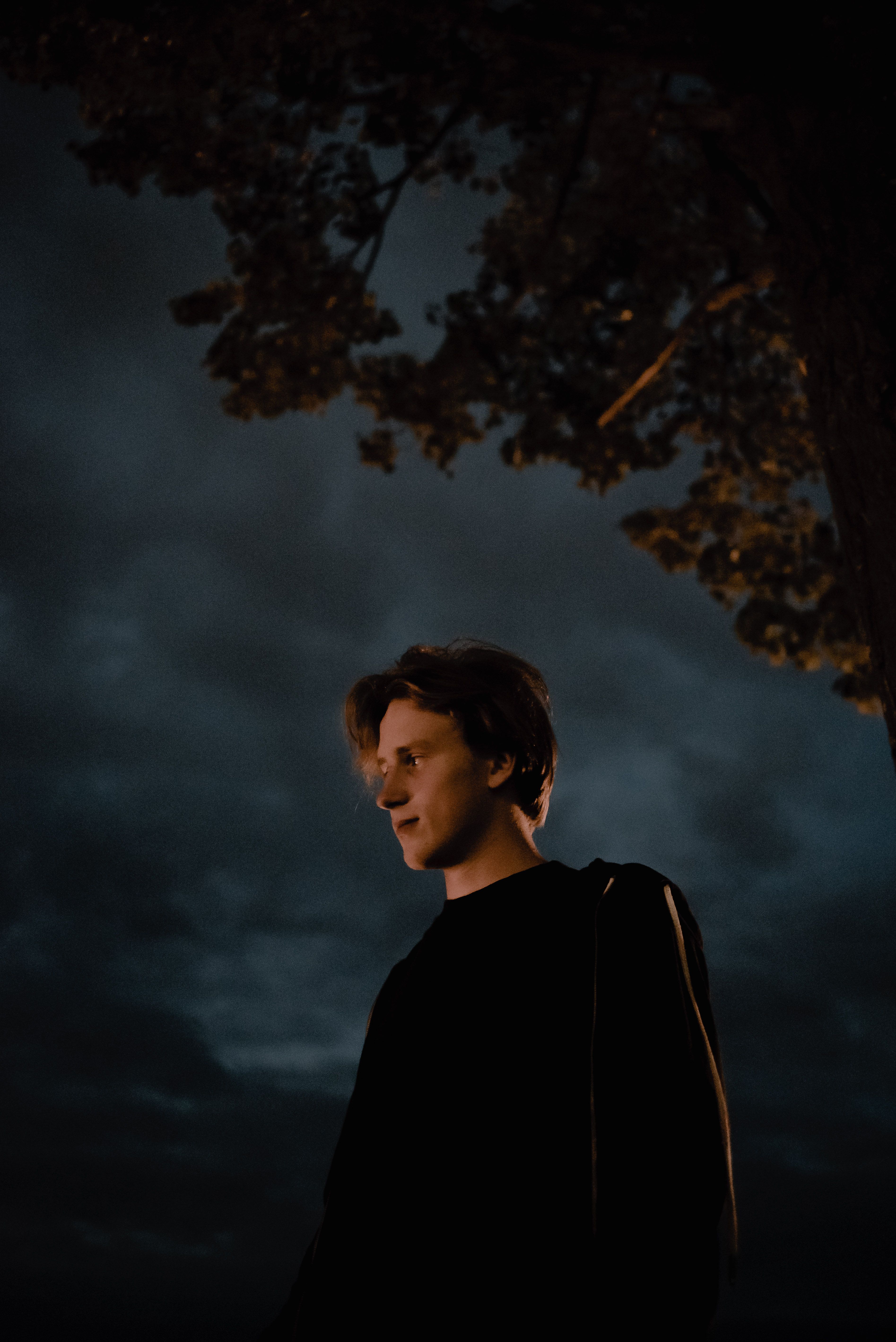 Twilight Shots Portrait Photos, Download The BEST Free Twilight Shots ...