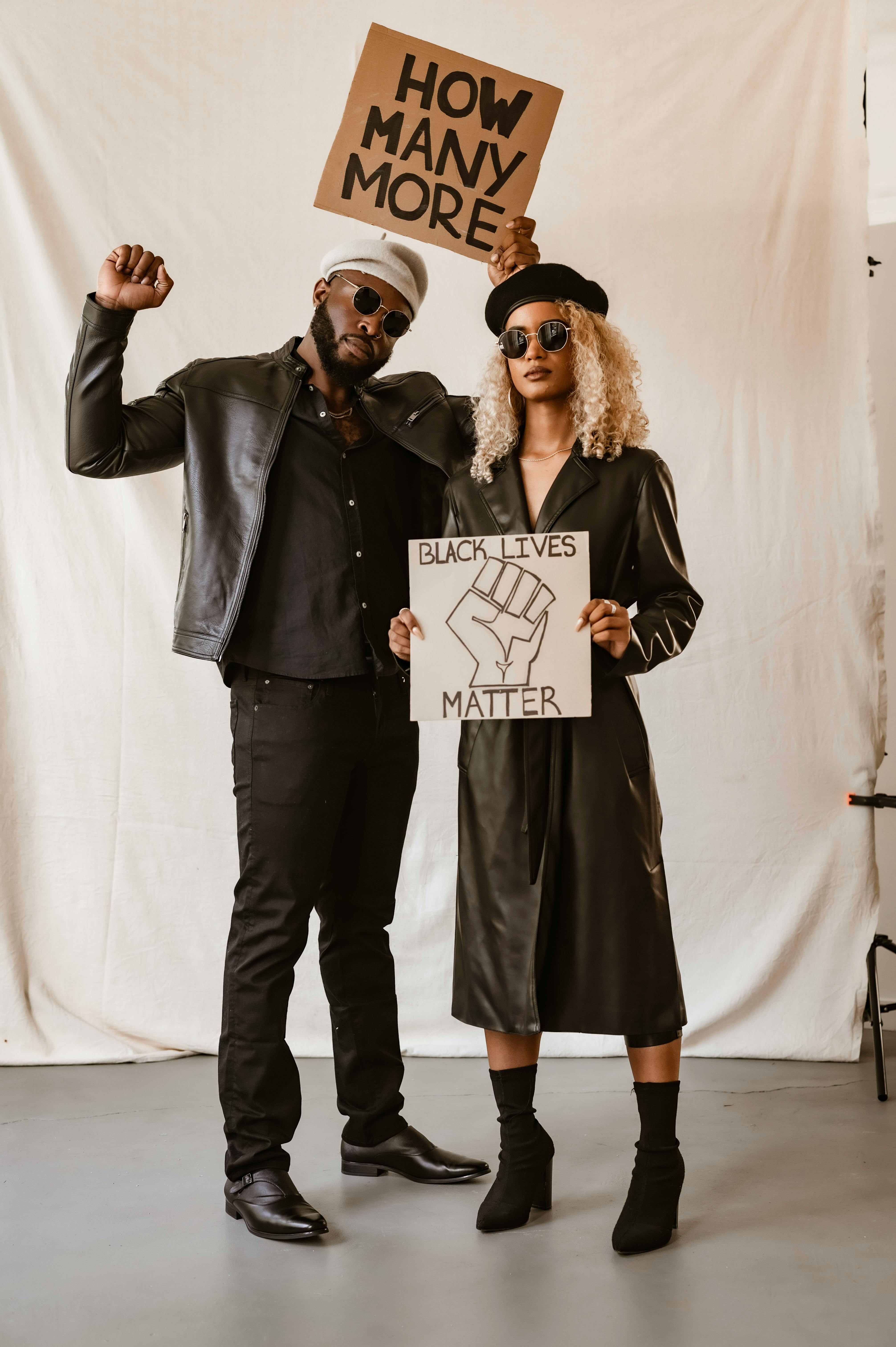 Lively Models Photos, Download The BEST Free Lively Models Stock Photos ...