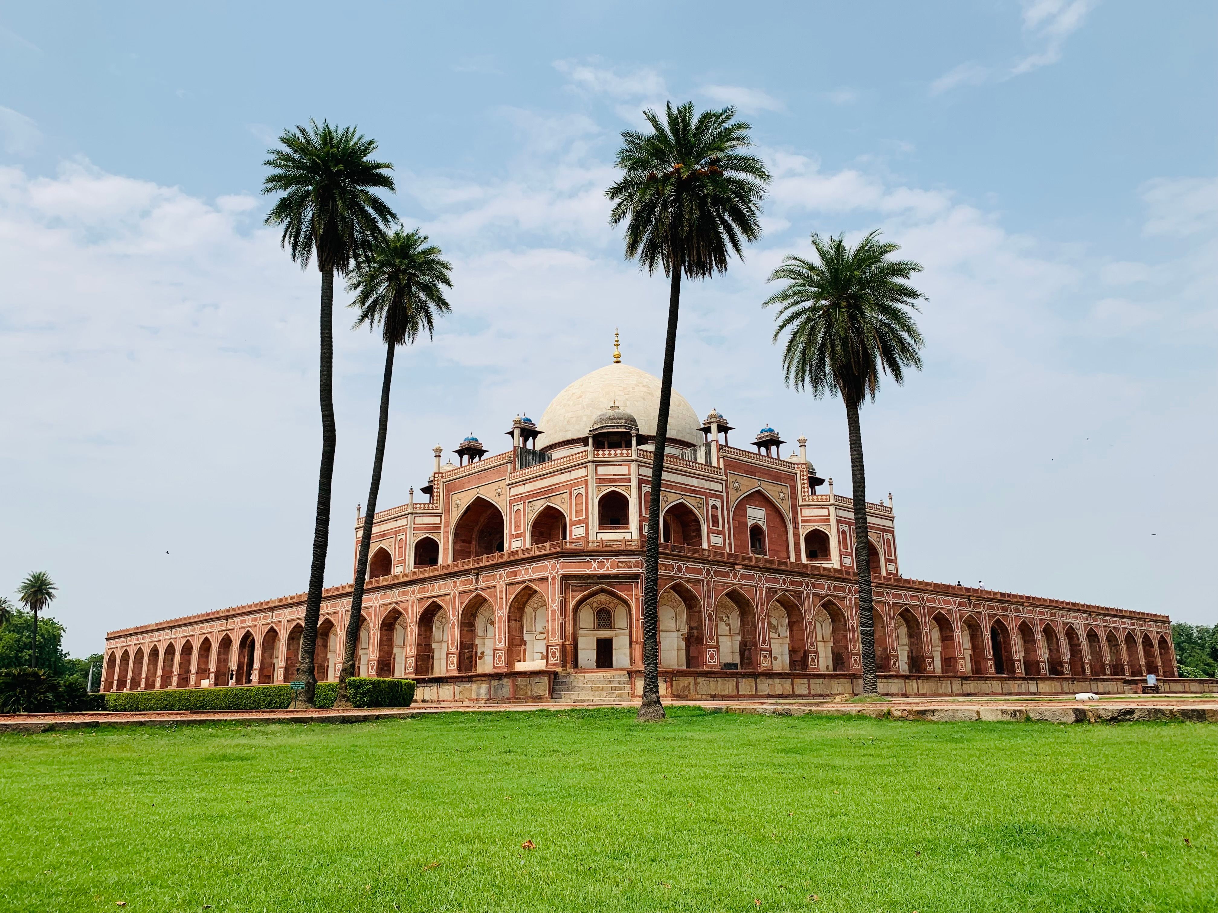 Humayun’s Tomb Under Blue Sky · Free Stock Photo