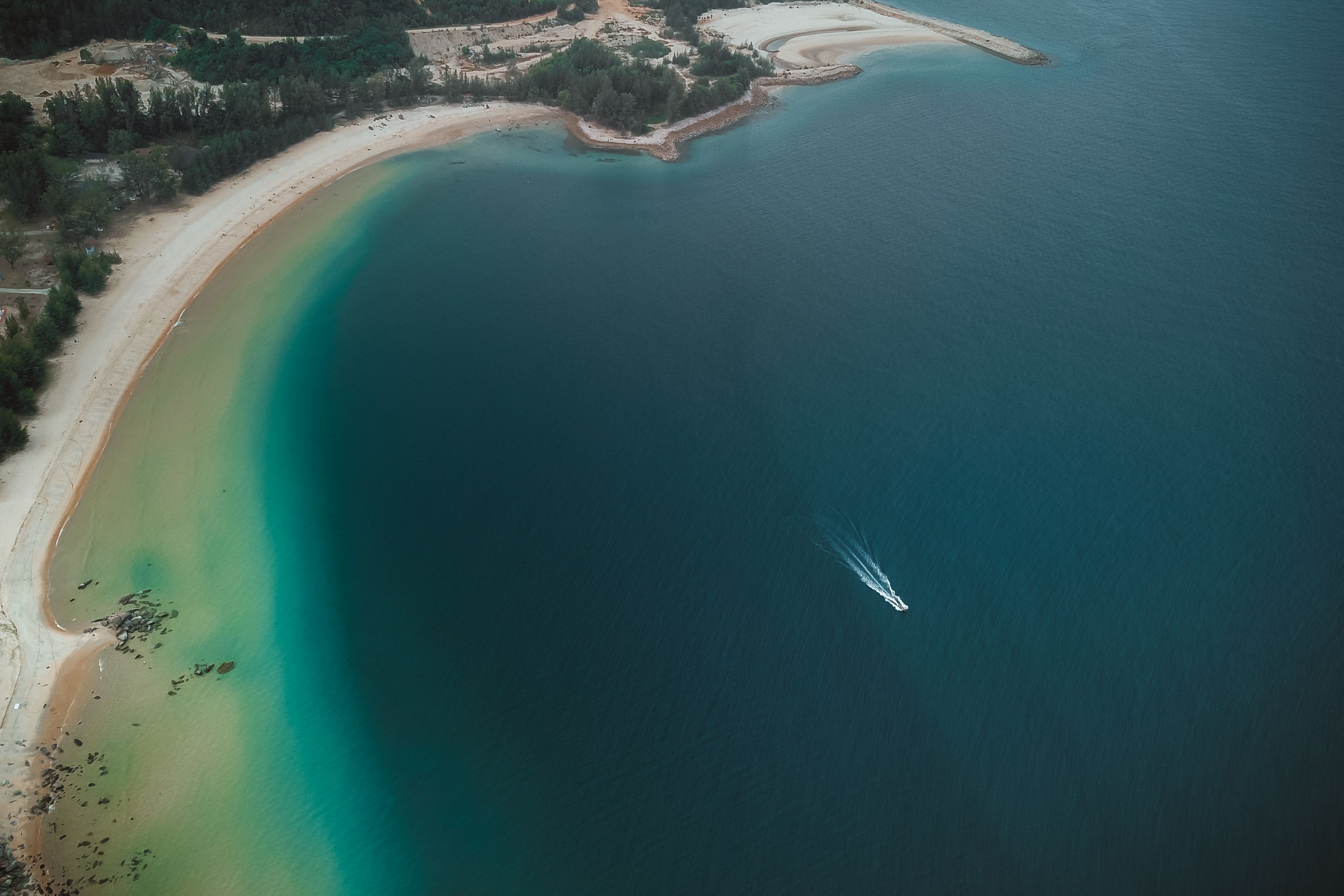 Aerial Photography of Sea and Bay · Free Stock Photo