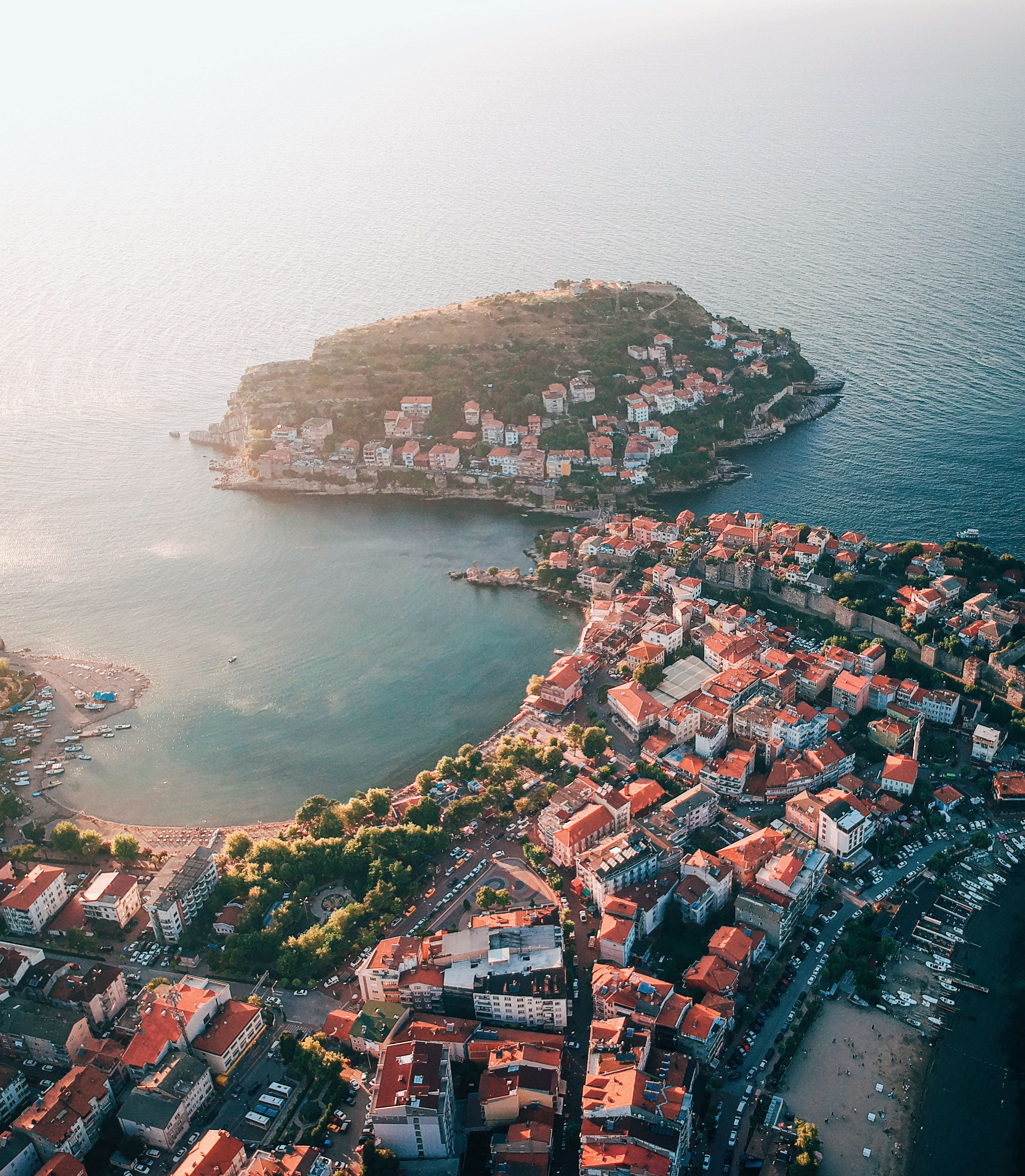 Aerial View of City in Island · Free Stock Photo
