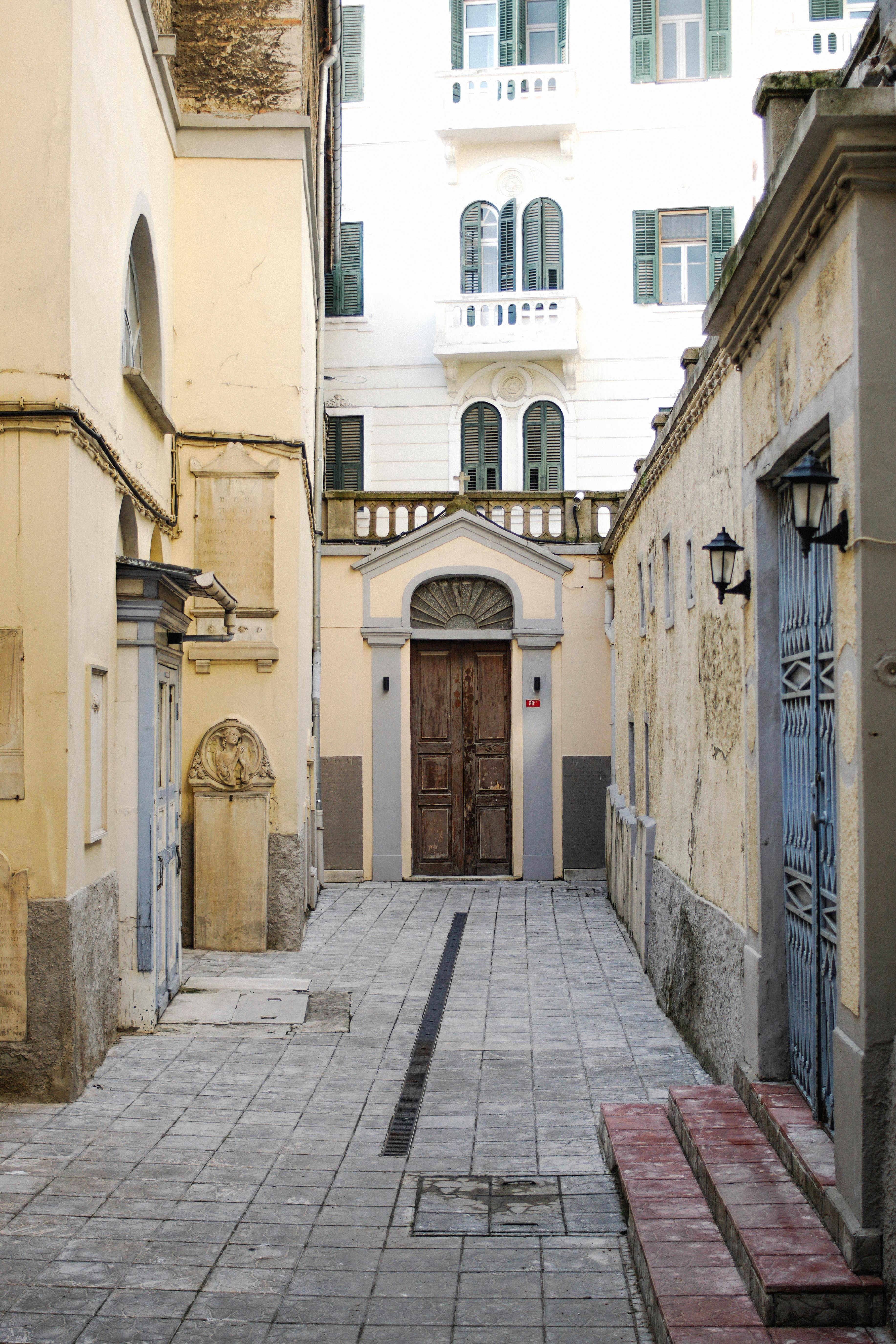 Buildings in Ancient Alley · Free Stock Photo