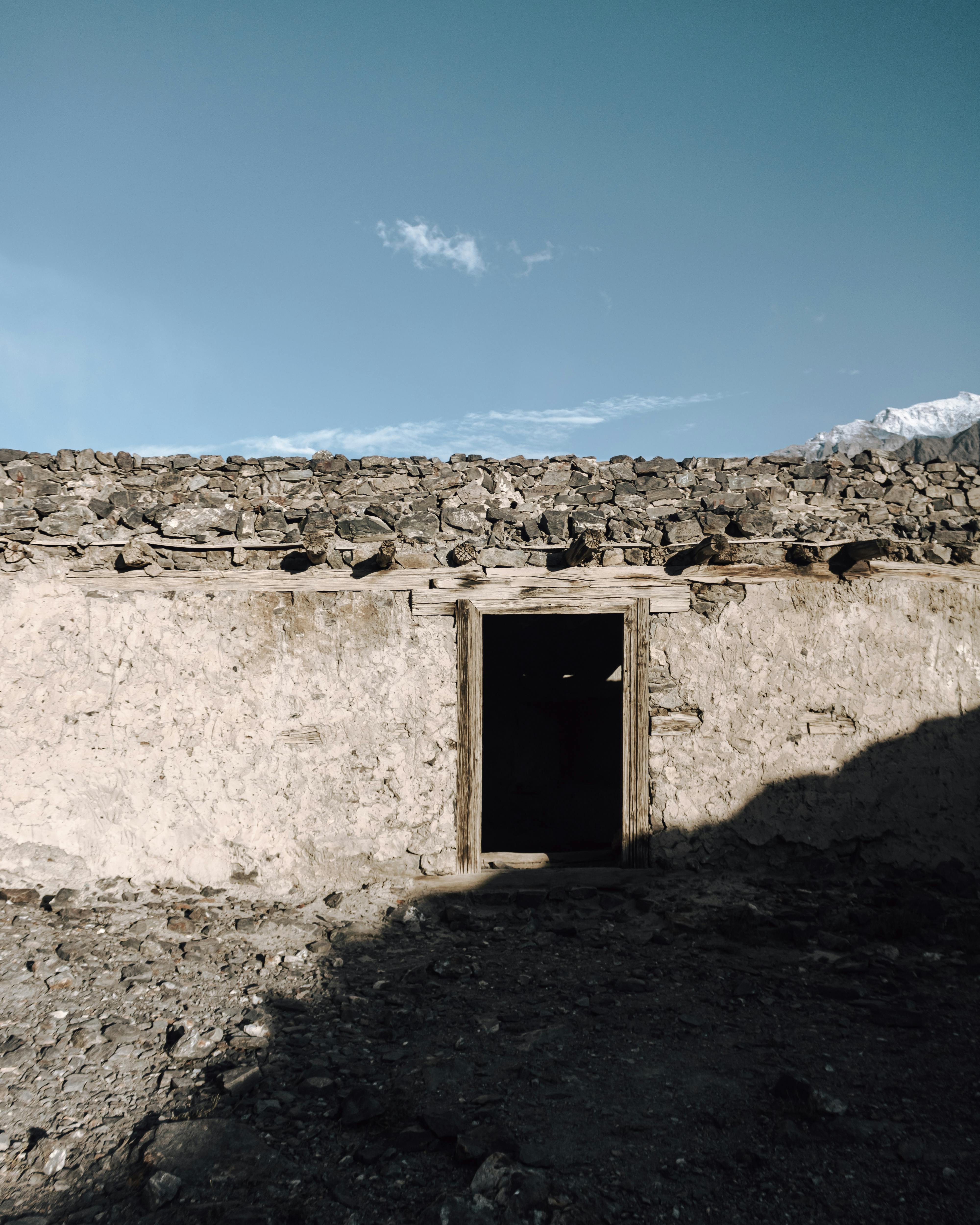 Destroyed Empire Photos, Download The BEST Free Destroyed Empire Stock ...