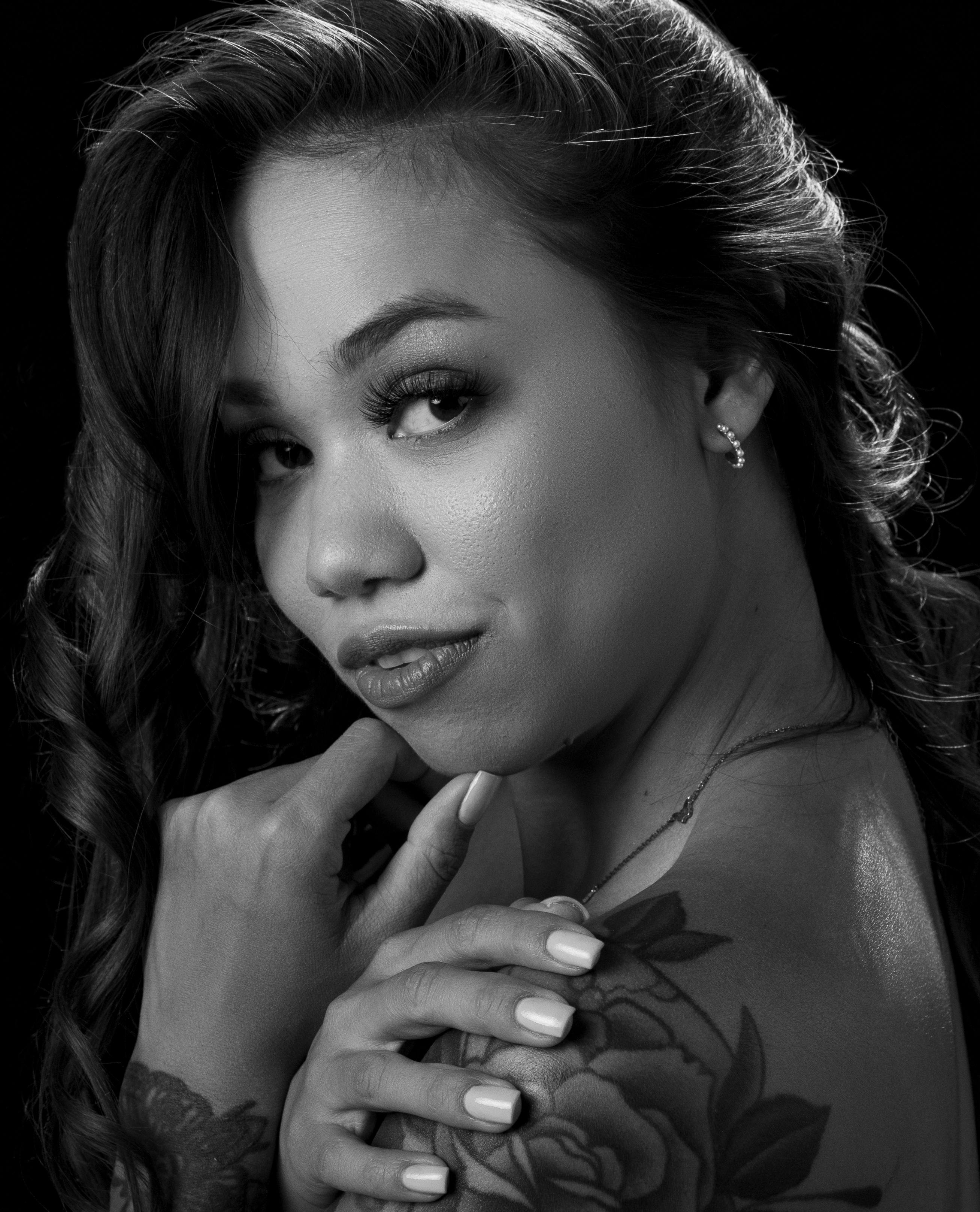 10+ Best Flappers Photos · 100% Free Download · Pexels Stock Photos