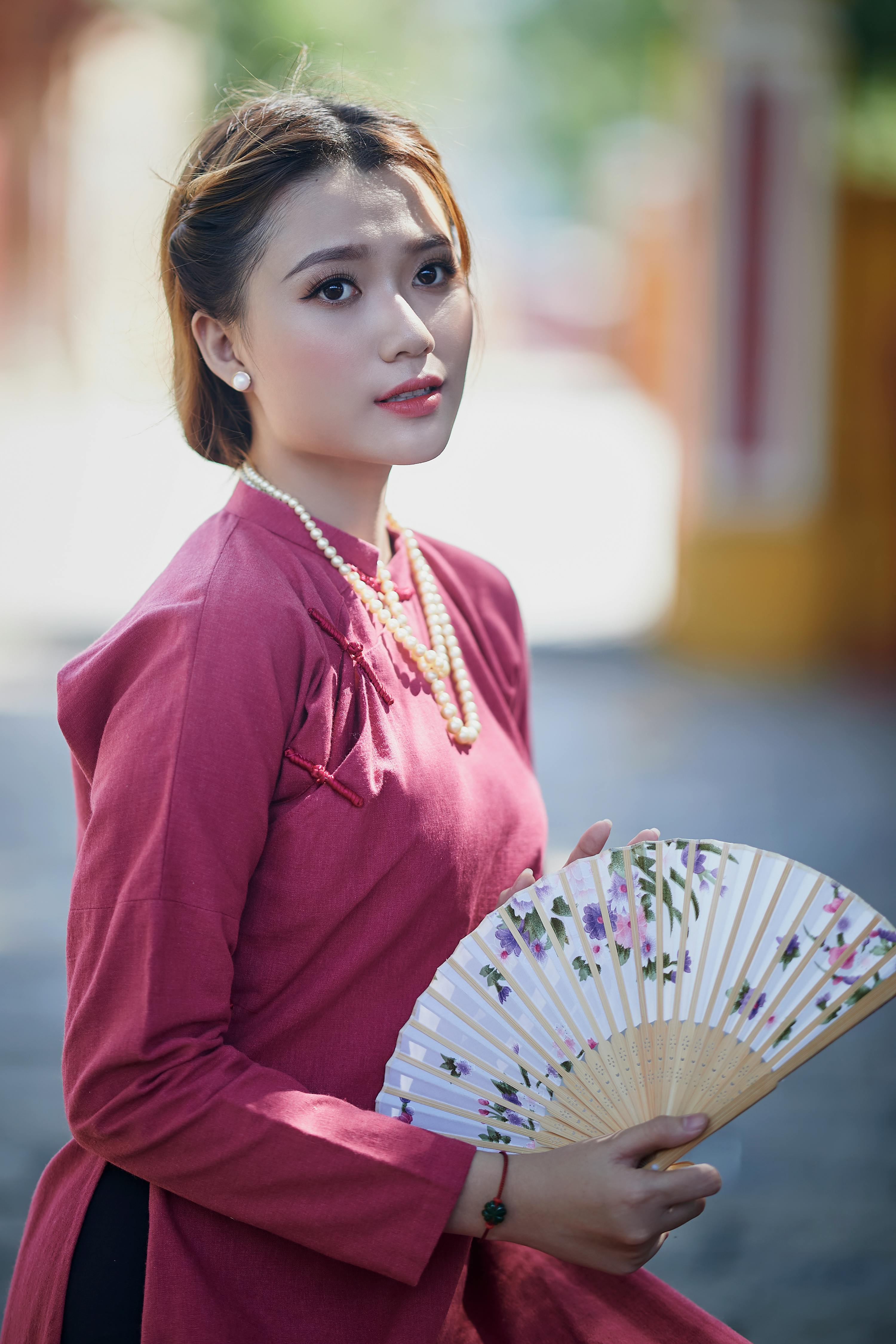 Asian Fans Photos, Download The BEST Free Asian Fans Stock Photos & HD ...