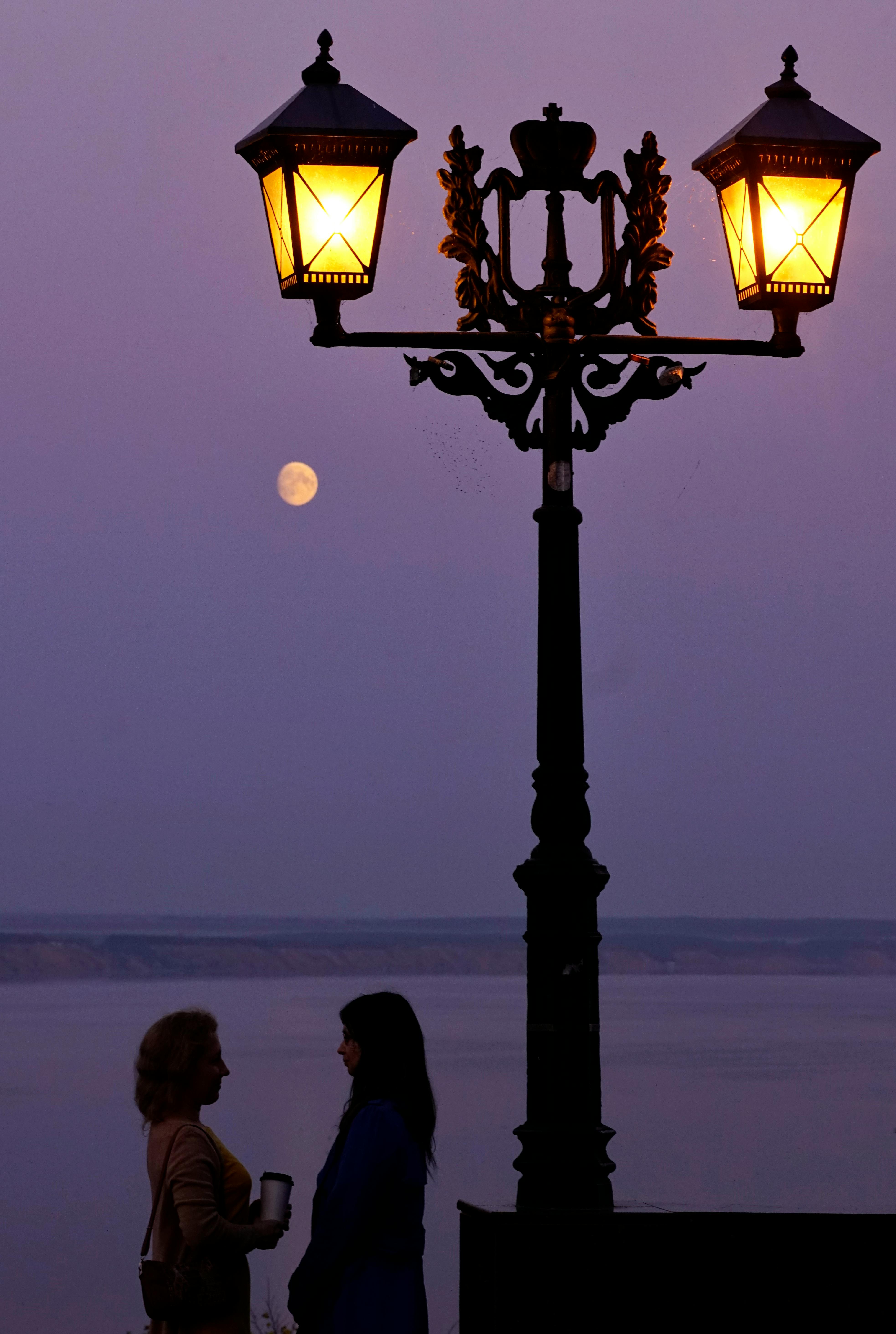 Talking Moon Photos, Download The BEST Free Talking Moon Stock Photos ...