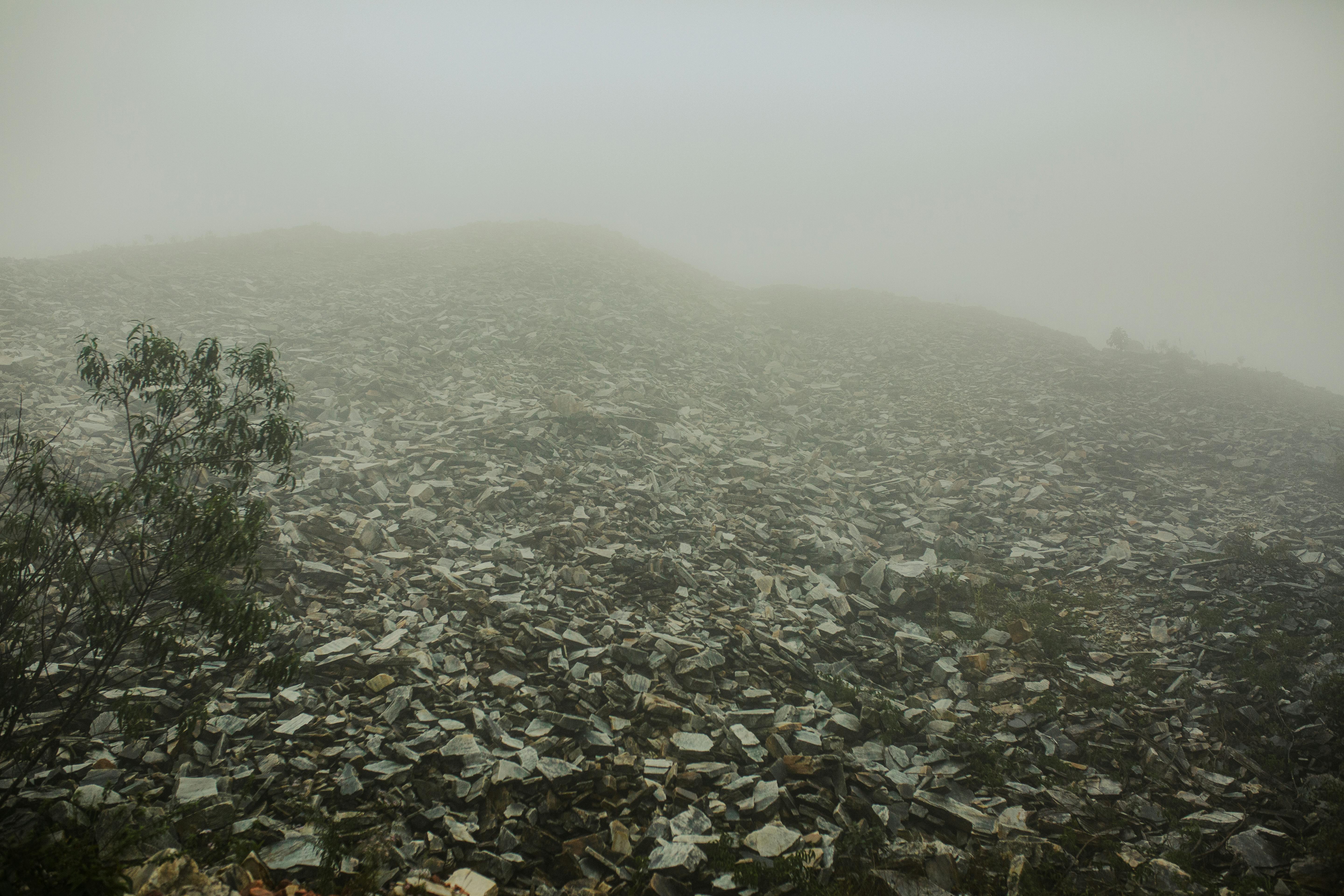 Fog over Rocks · Free Stock Photo