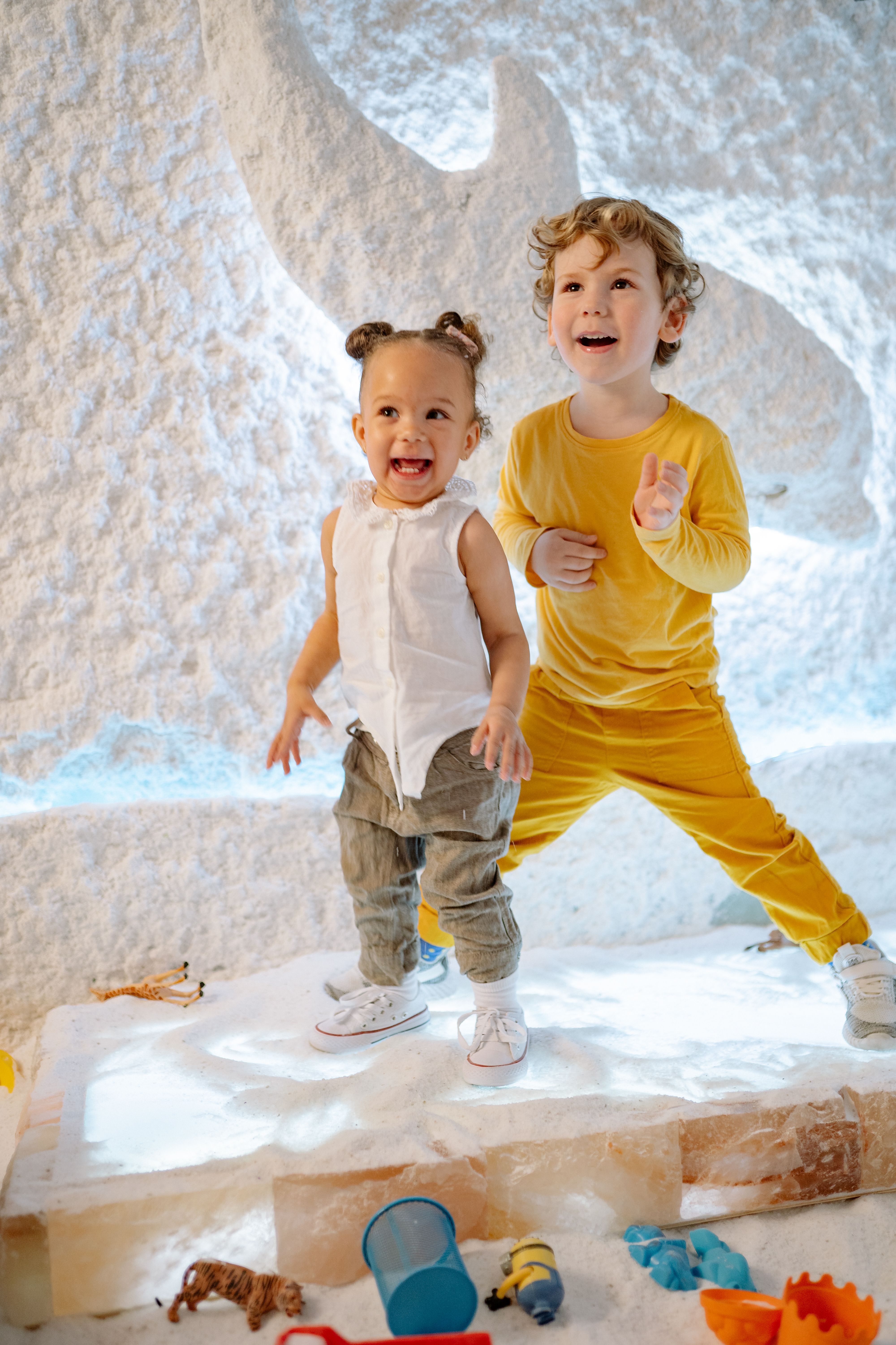 Kids Sitting on the Floor · Free Stock Photo