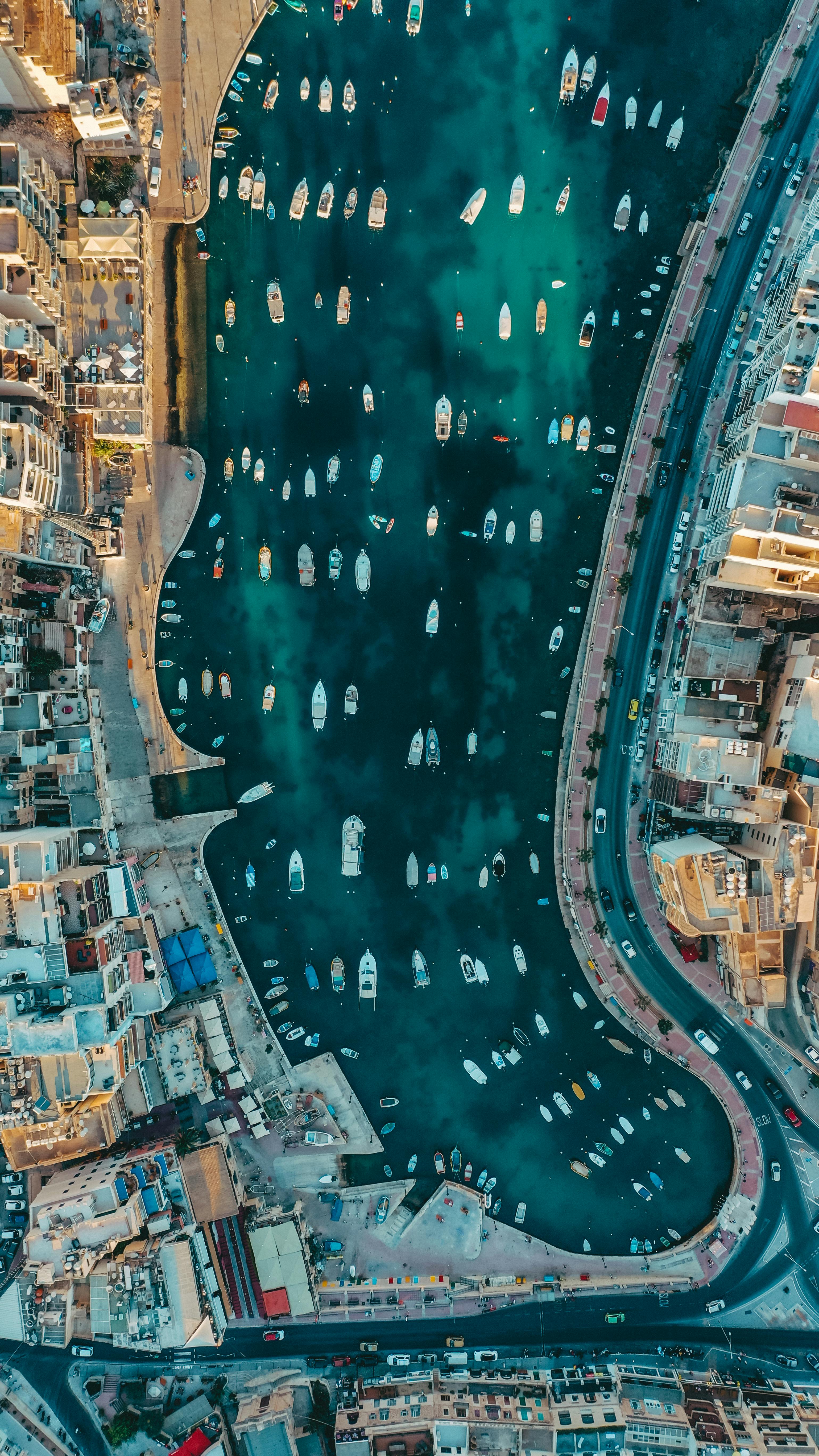 Birds Eye View of the Boats in the Bay · Free Stock Photo