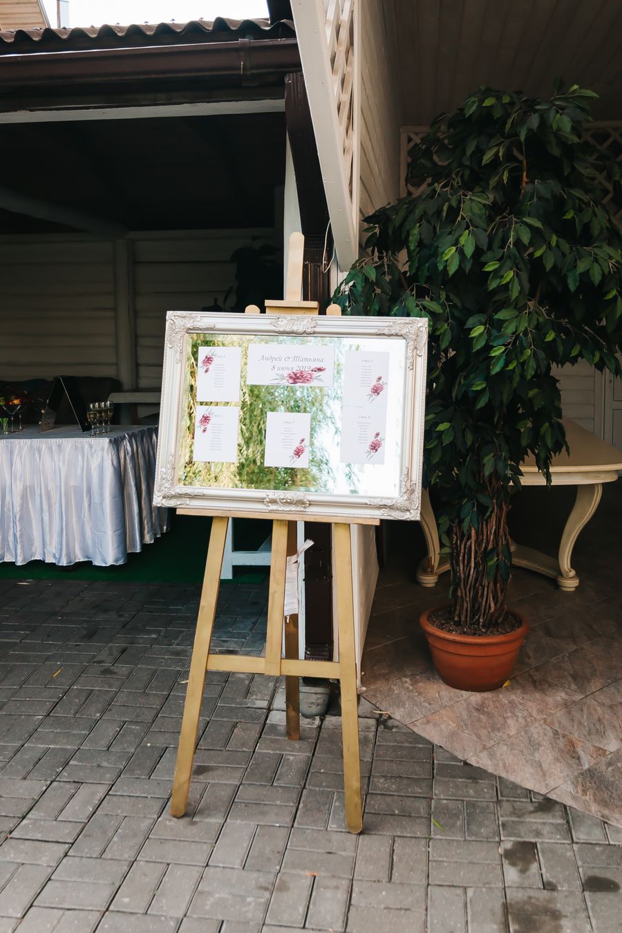Free Wedding Seating Chart Maker | Drag-and-Drop, No Signup | Eventoly