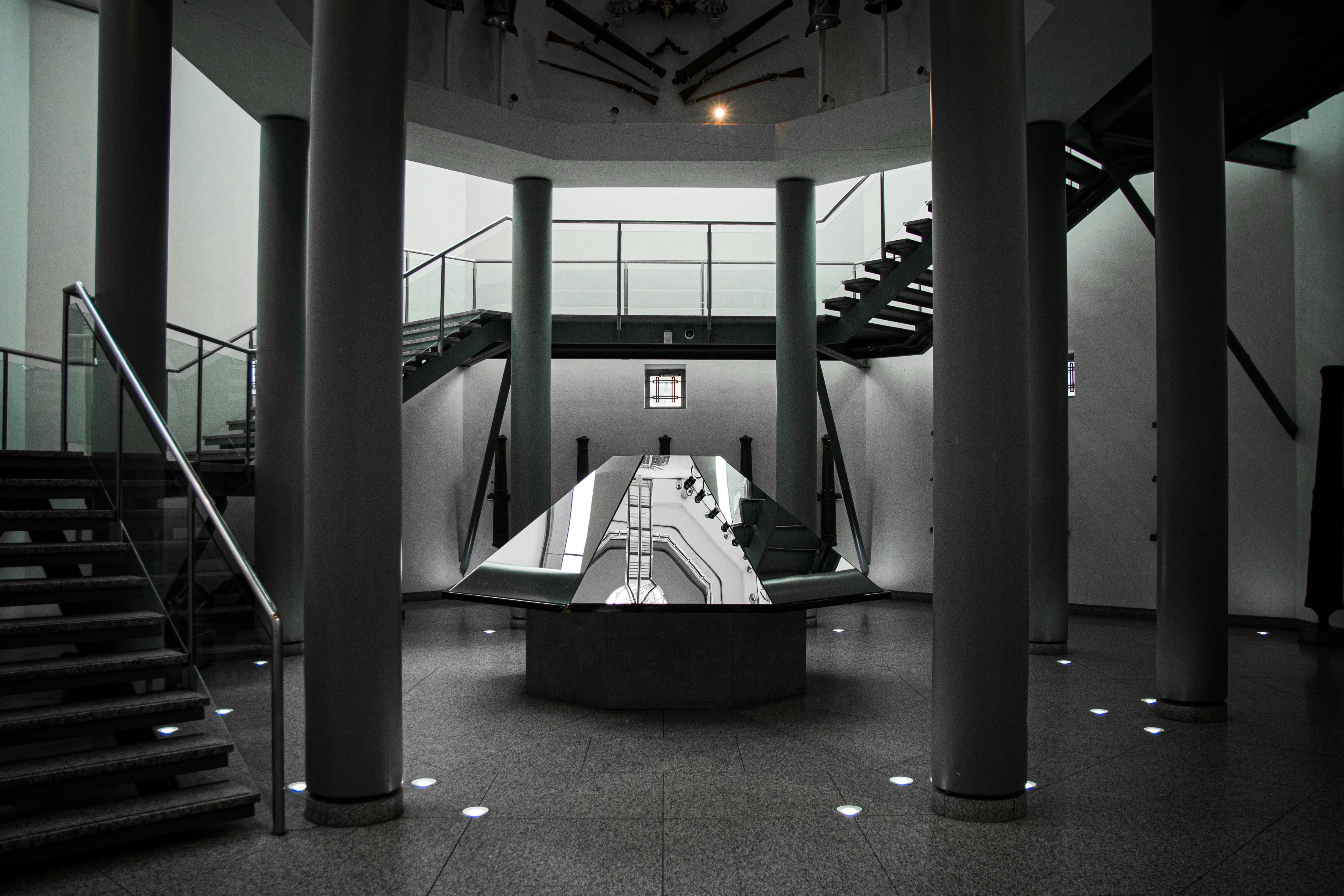 Kostenloses Foto zum Thema: architektur, gebäude, pfeiler ...