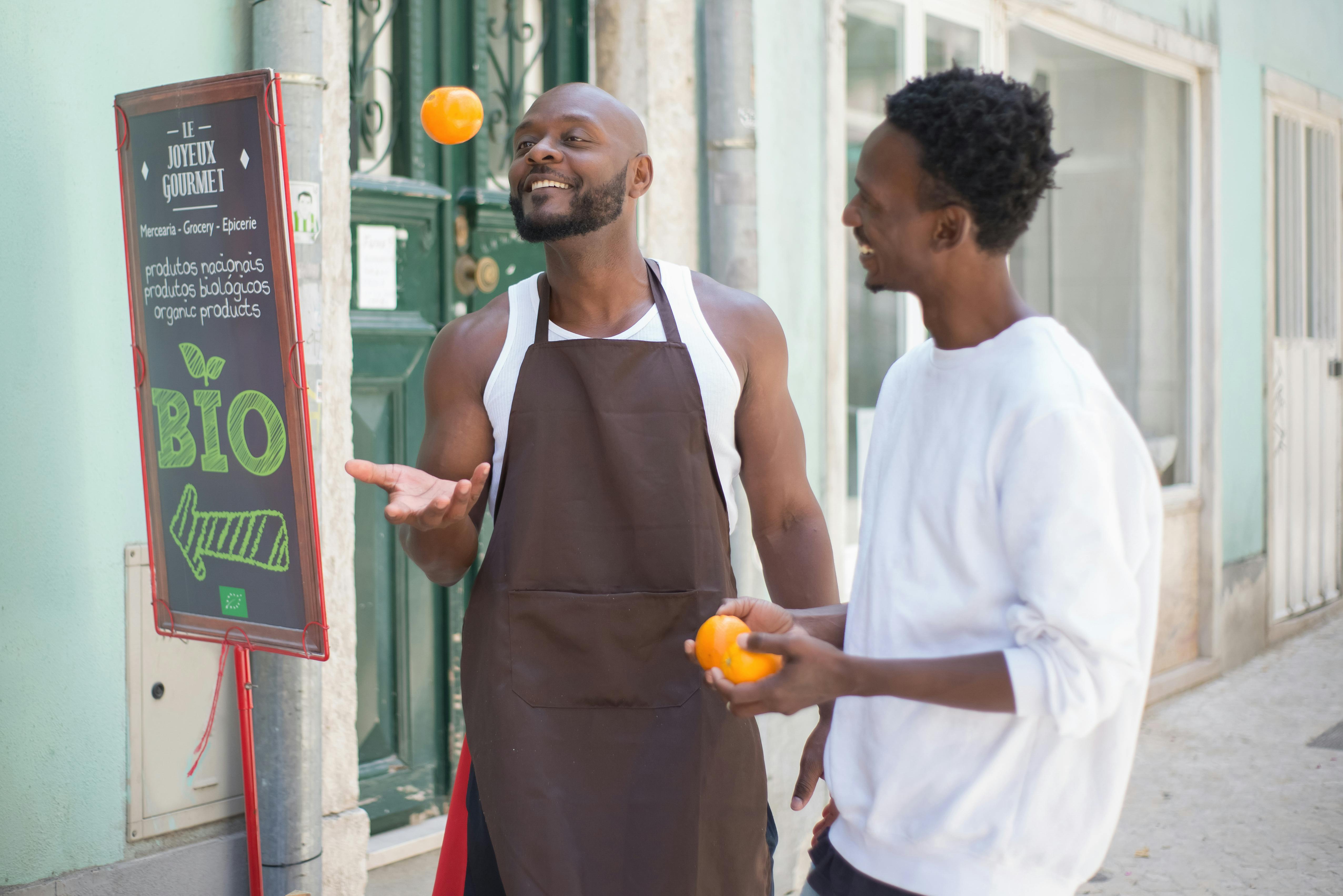 Throwing Fruits Photos, Download The BEST Free Throwing Fruits Stock ...