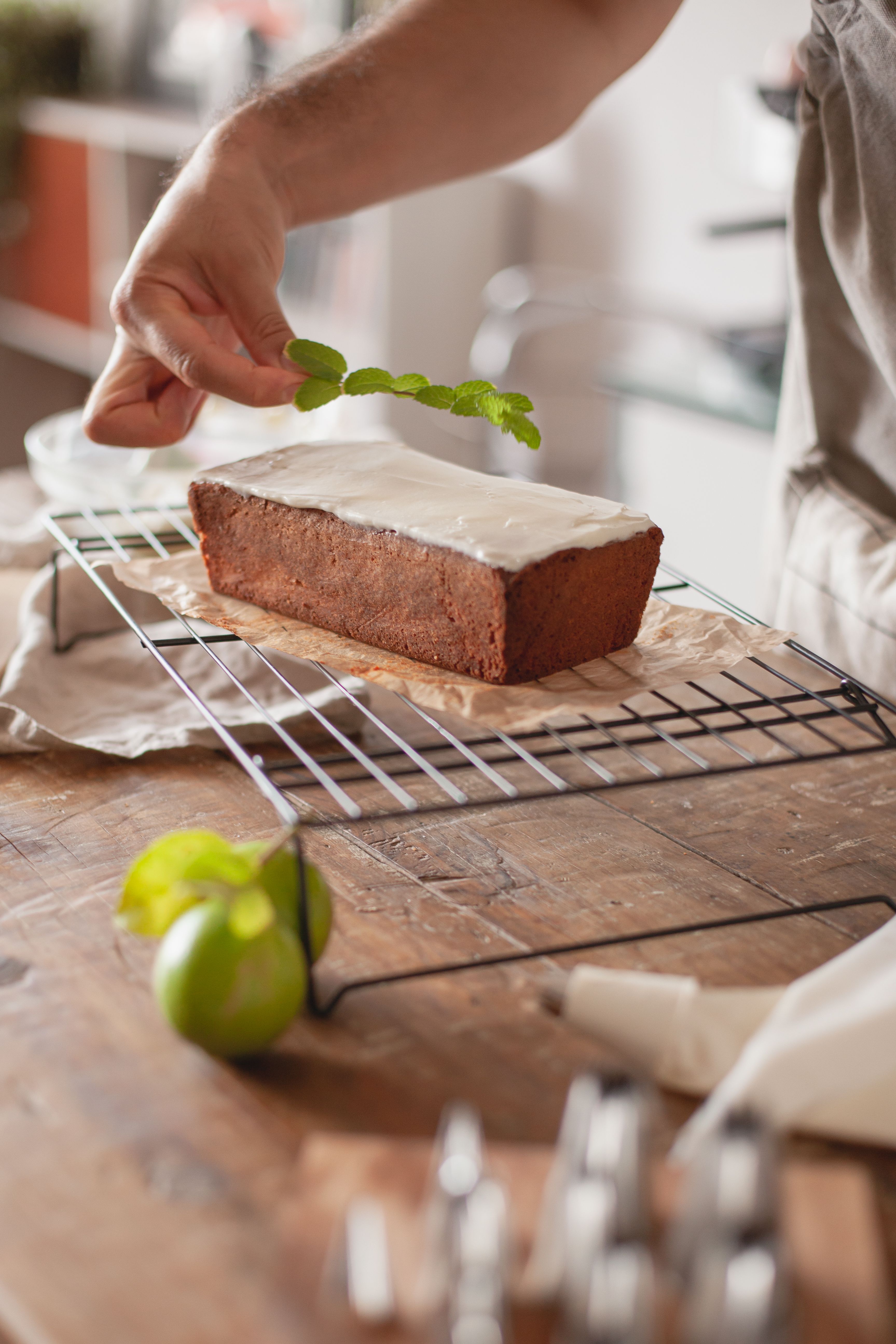 Glazed Baker Photos, Download The BEST Free Glazed Baker Stock Photos ...