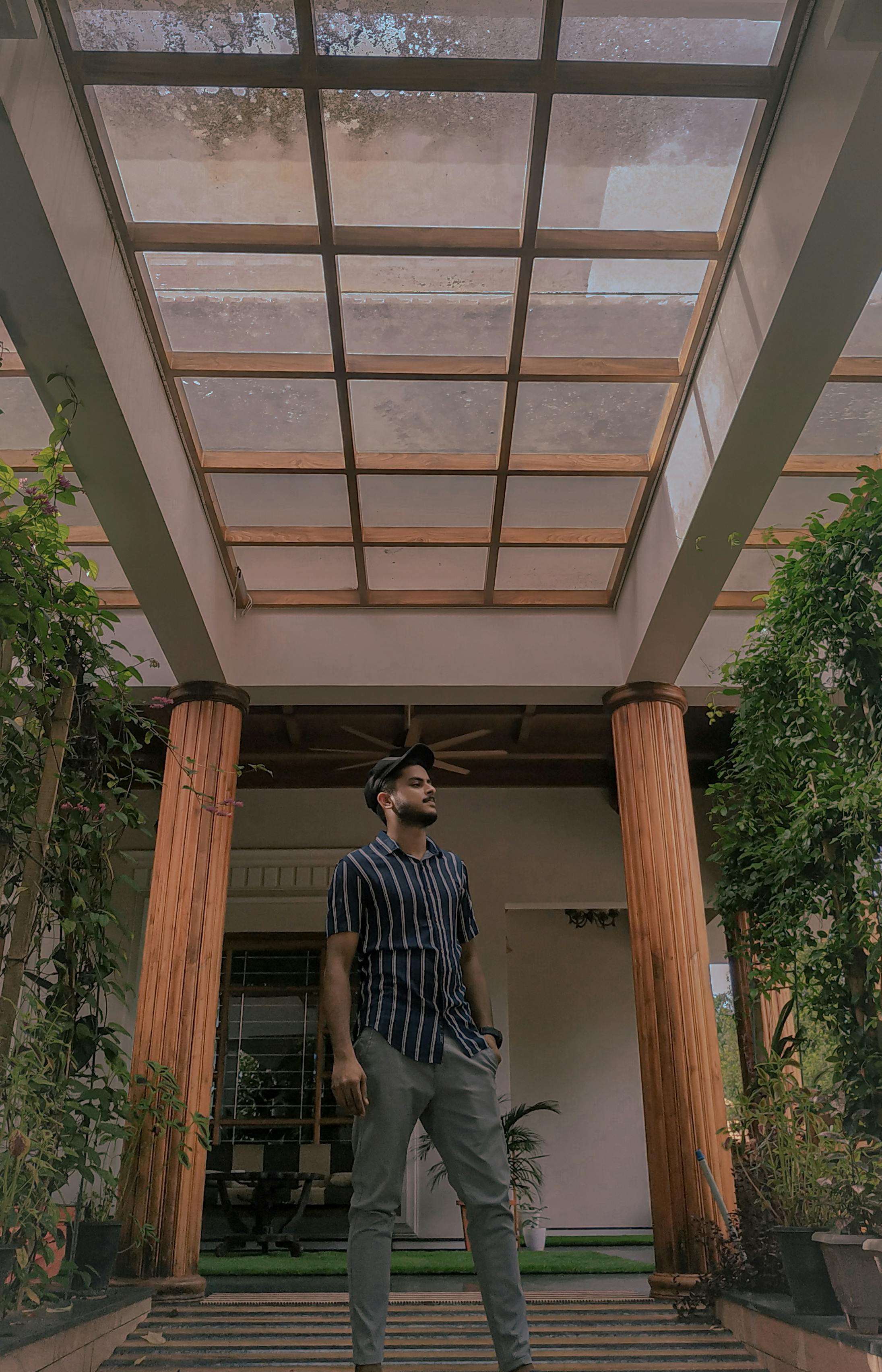 Men Standing Side by Side · Free Stock Photo