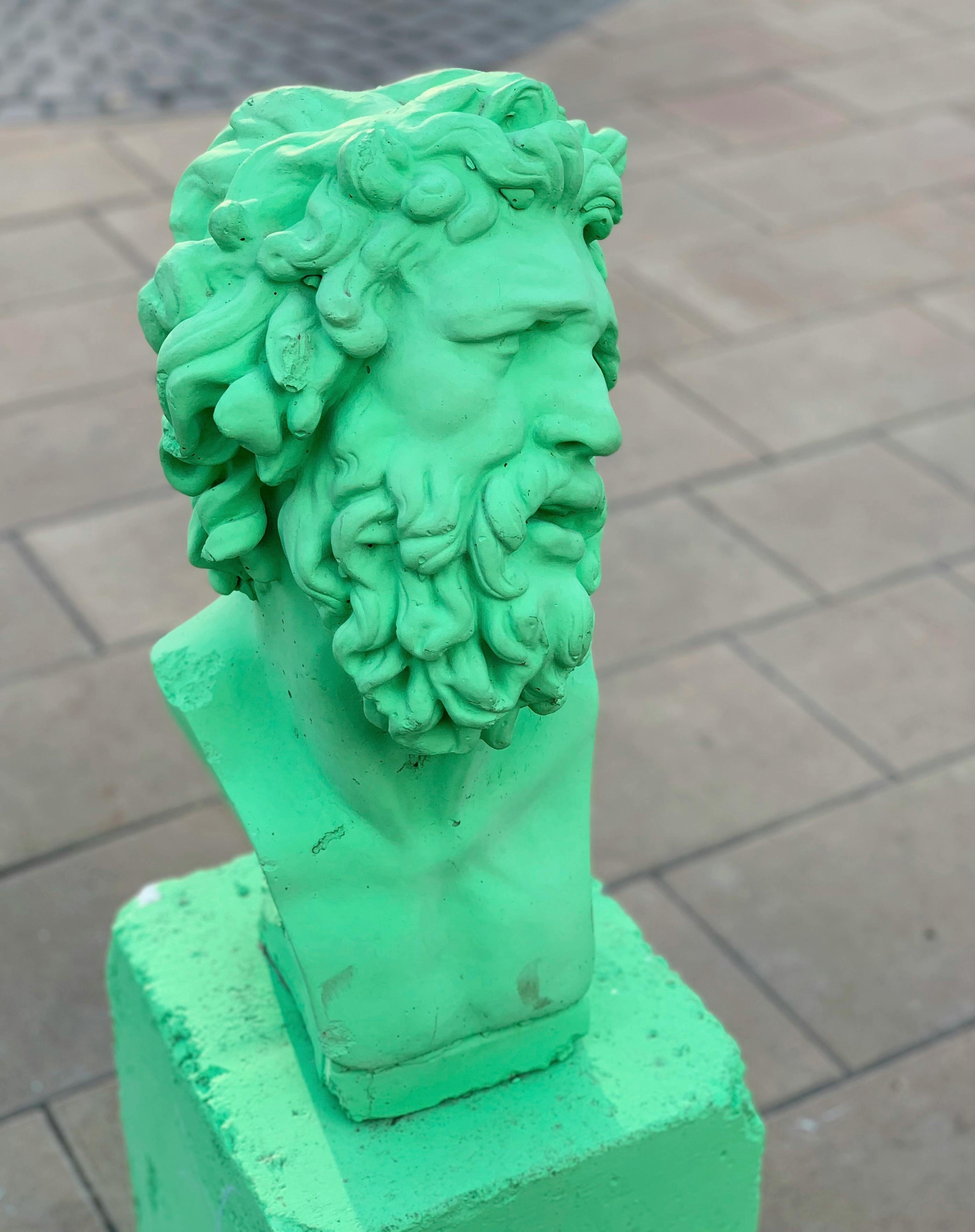 Green Concrete Statue · Free Stock Photo