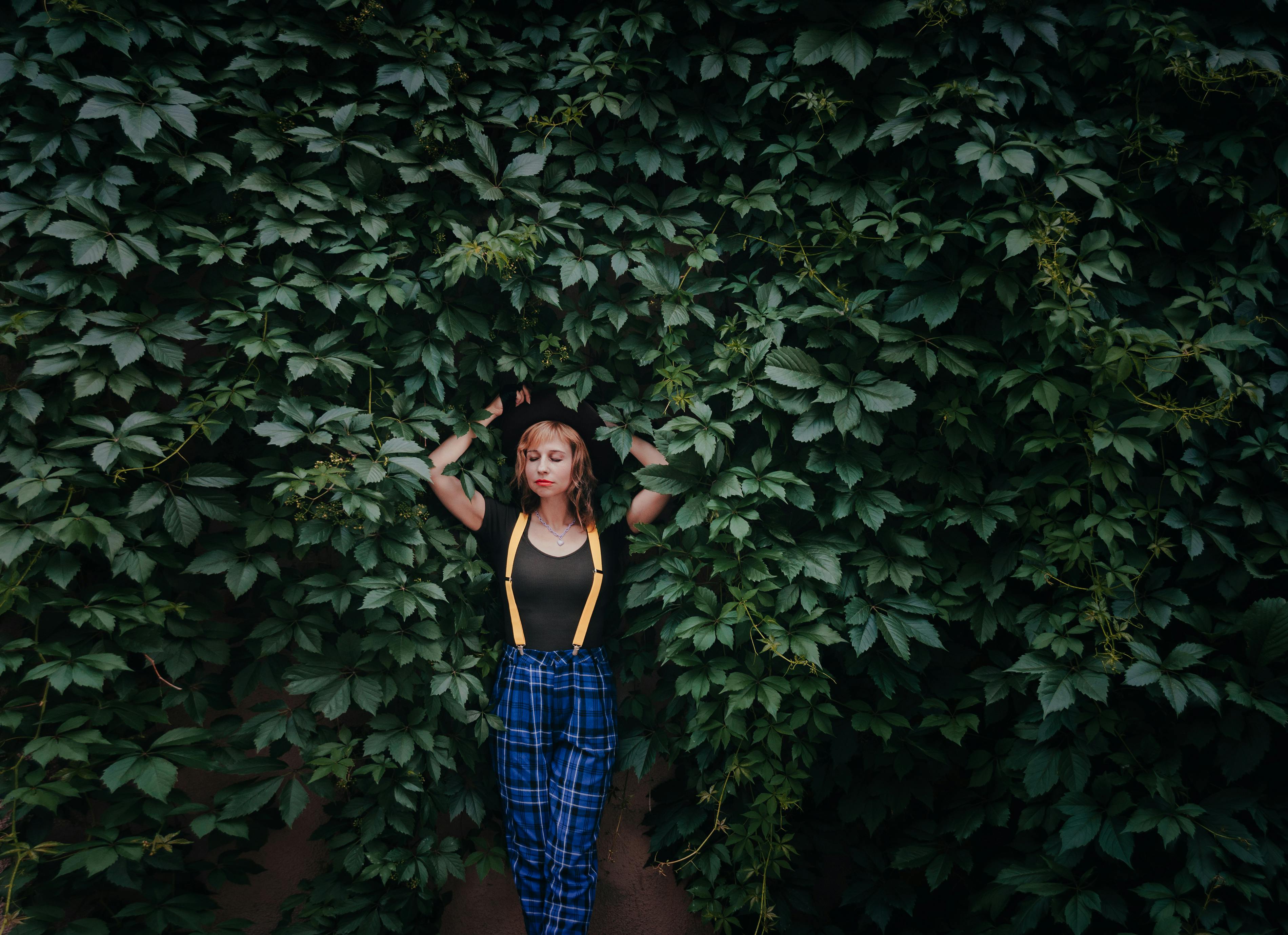 30+ Best Creepers Photos · 100% Free Download · Pexels Stock Photos