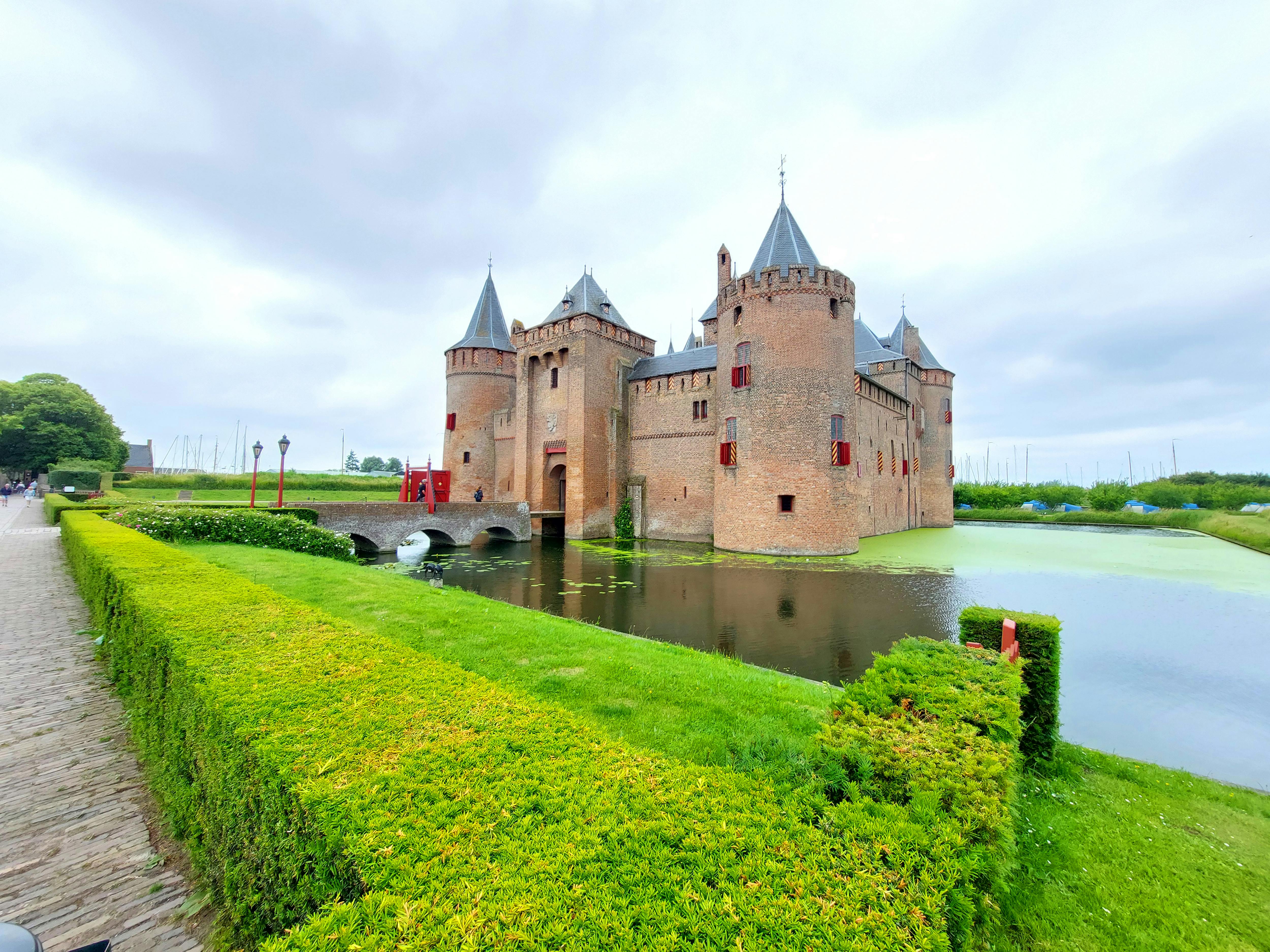 Historic Castle on River · Free Stock Photo