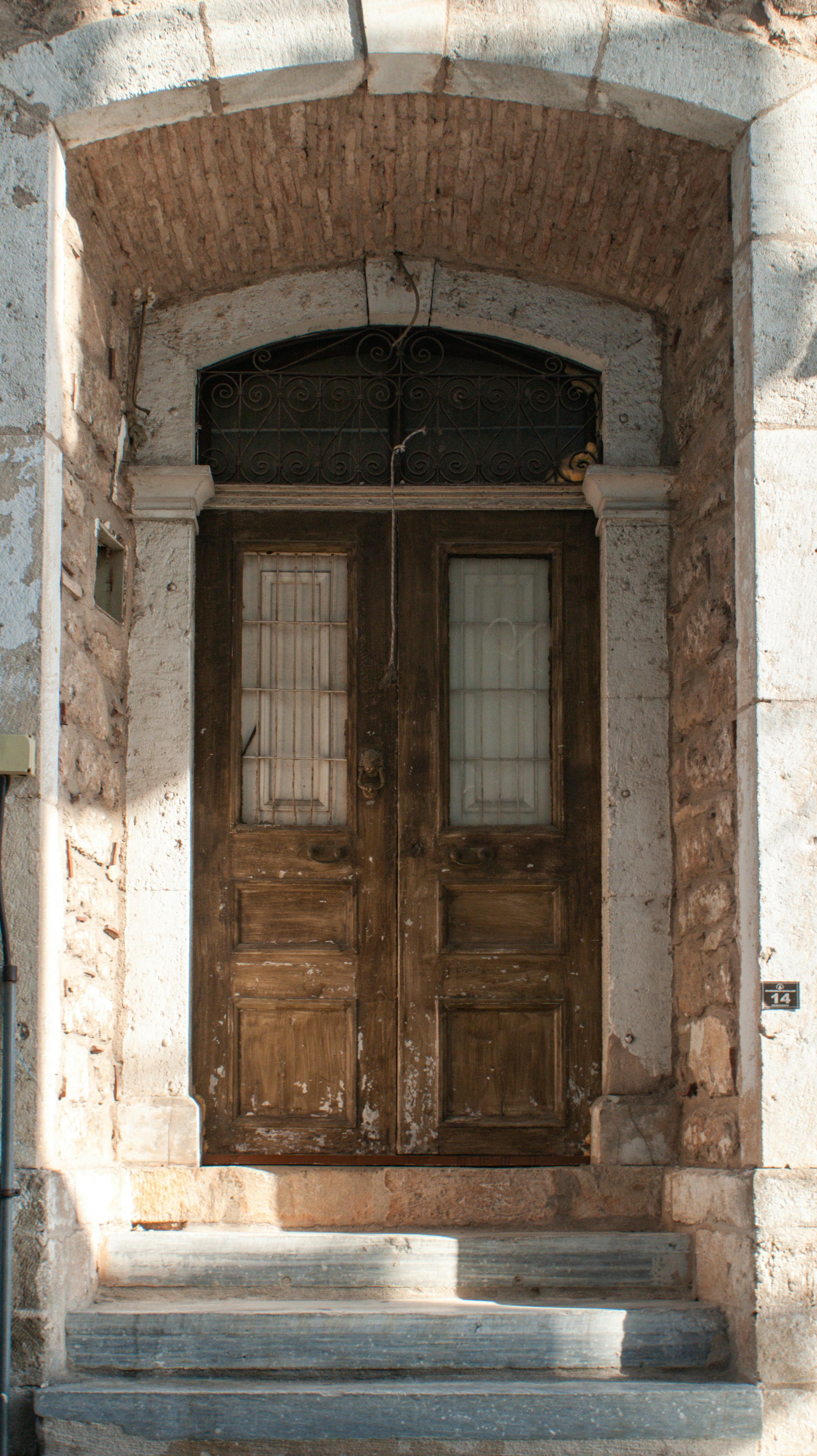 Antique Wooden Door of an Old House · Free Stock Photo