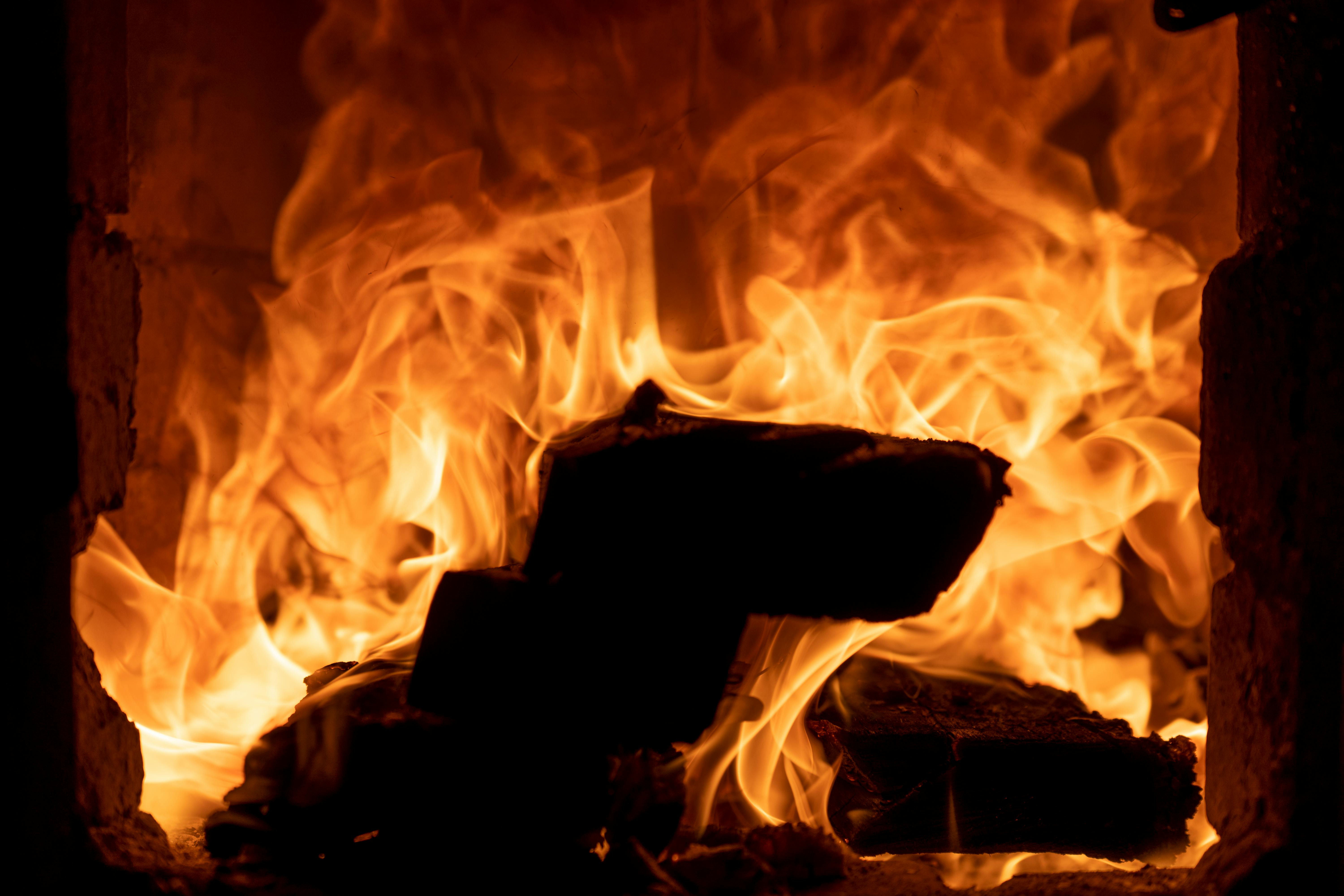 Selective Focus Photography of Lighted Lawn Torch · Free Stock Photo