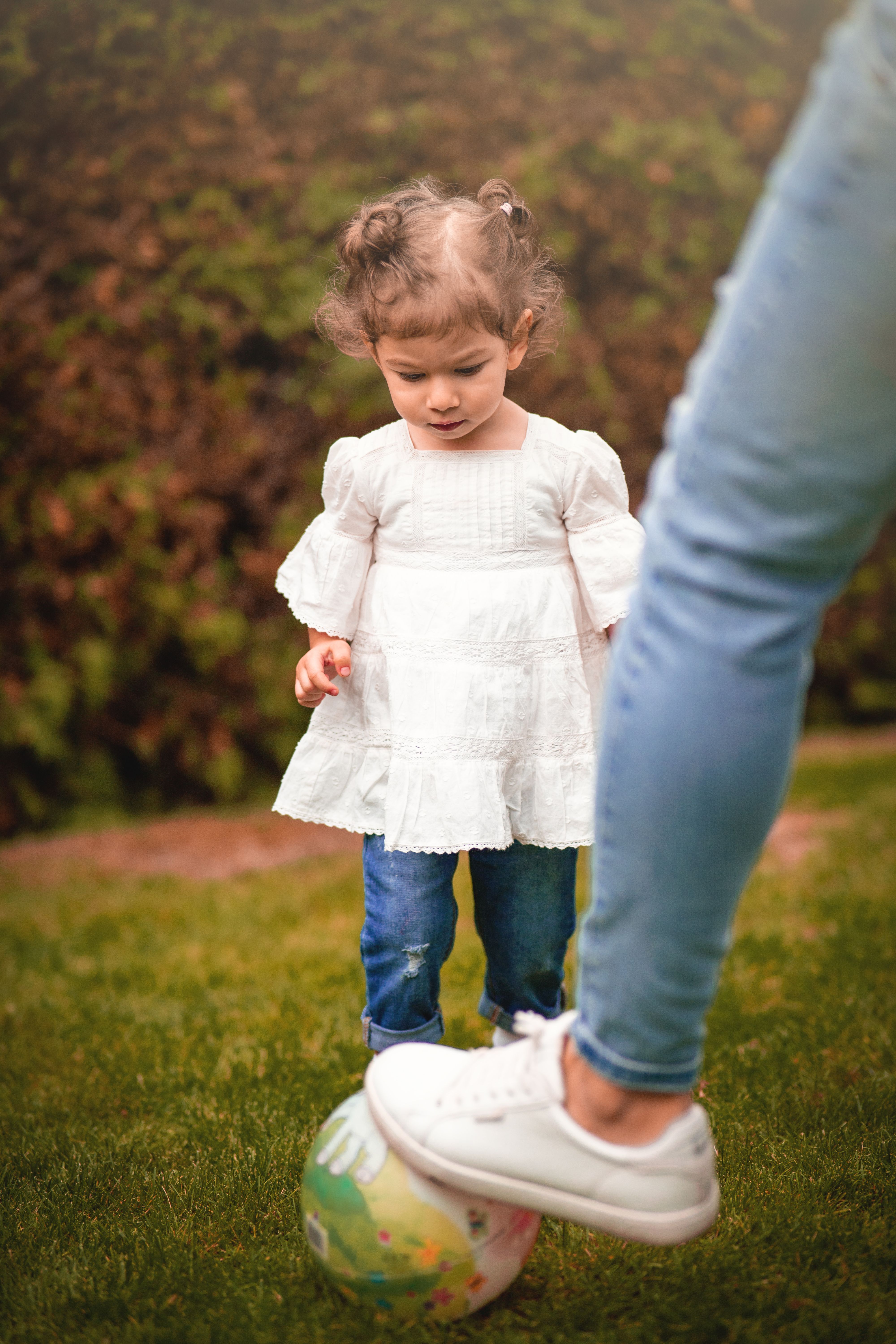 Girl Standing Feet Together Photos, Download The BEST Free Girl ...