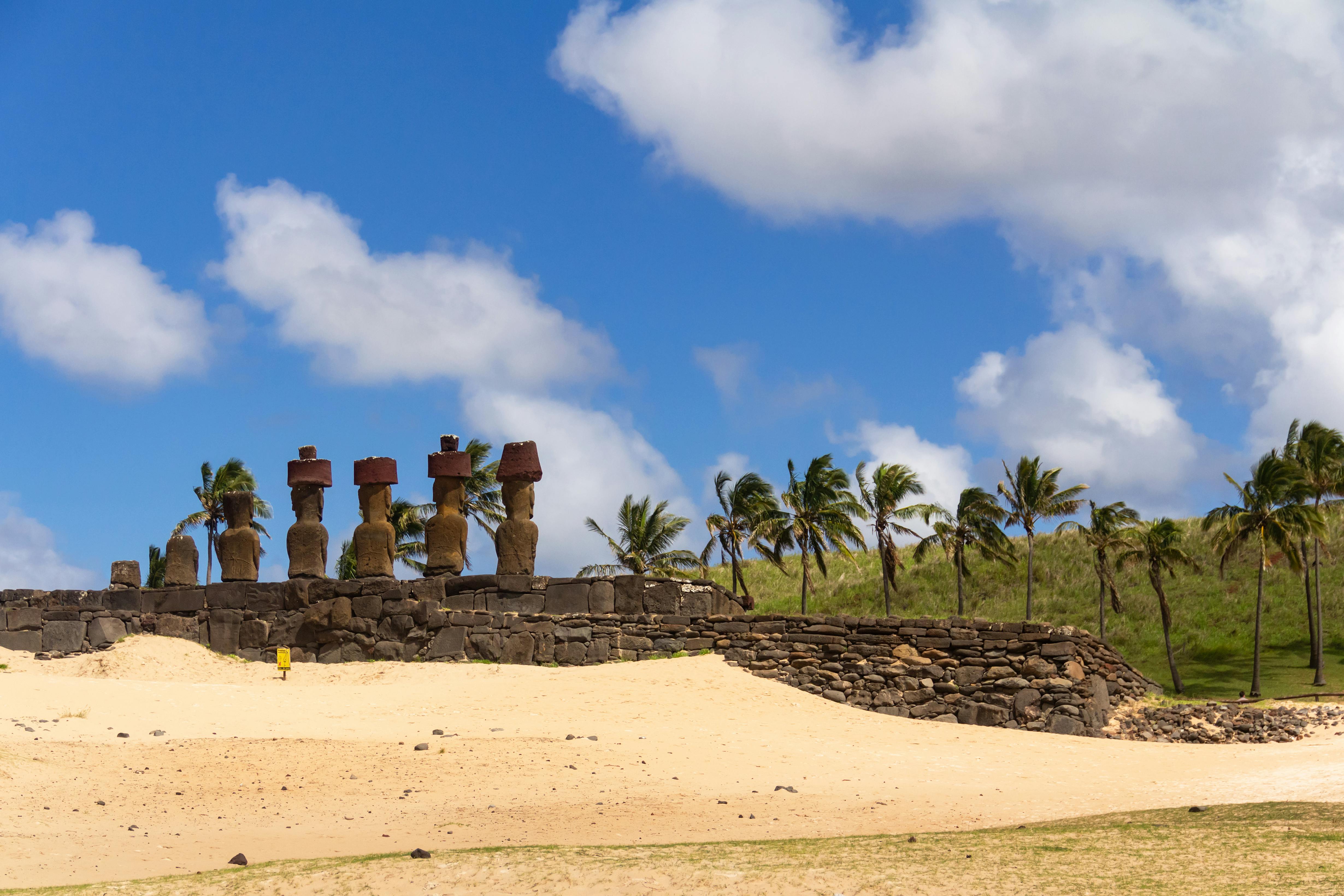 Best Moai Photos · 100% Free Download · Pexels Stock Photos
