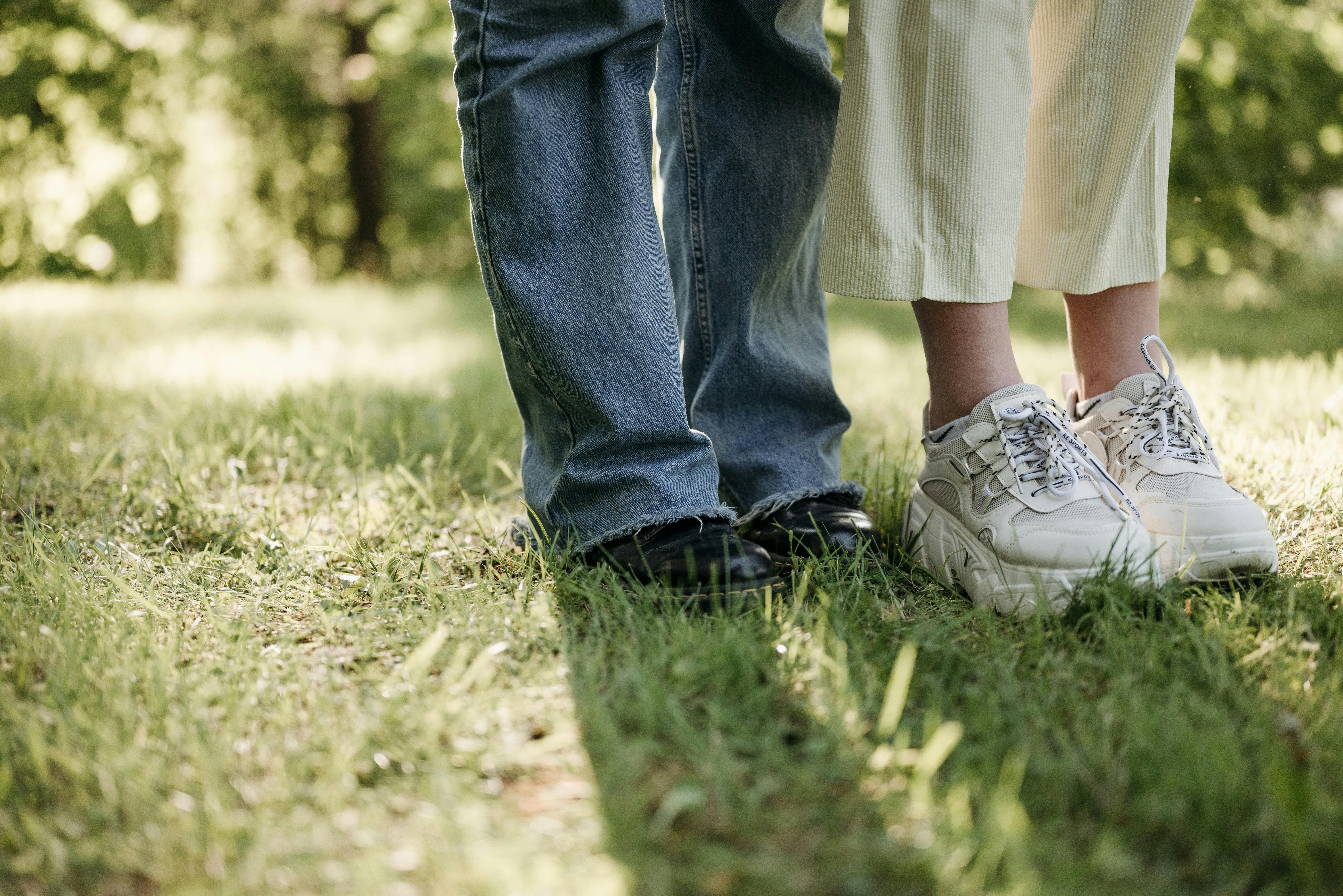 People Stepping on the Grass · Free Stock Photo