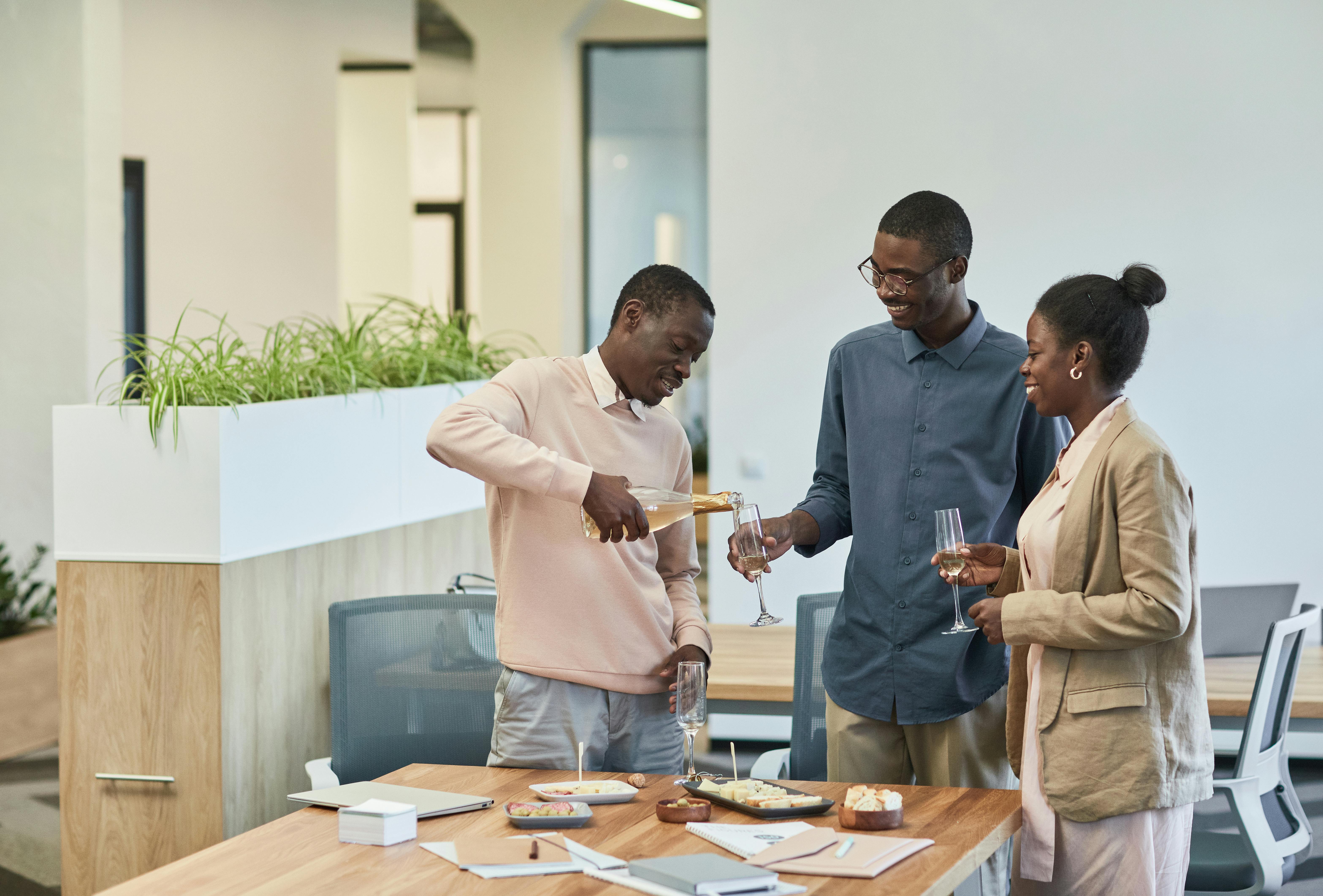 People Sitting at the Table · Free Stock Photo