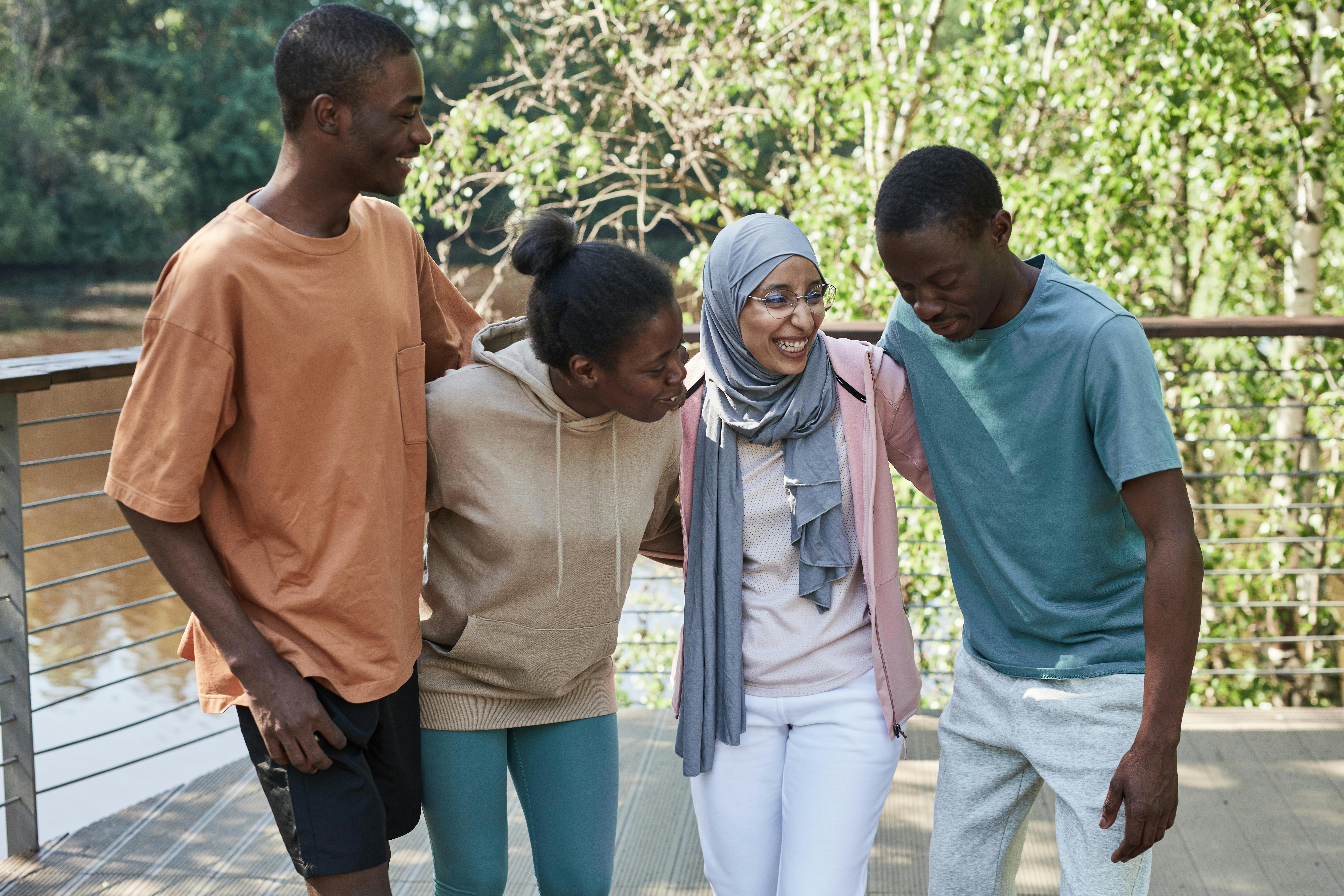 Friends Embracing Each Other · Free Stock Photo