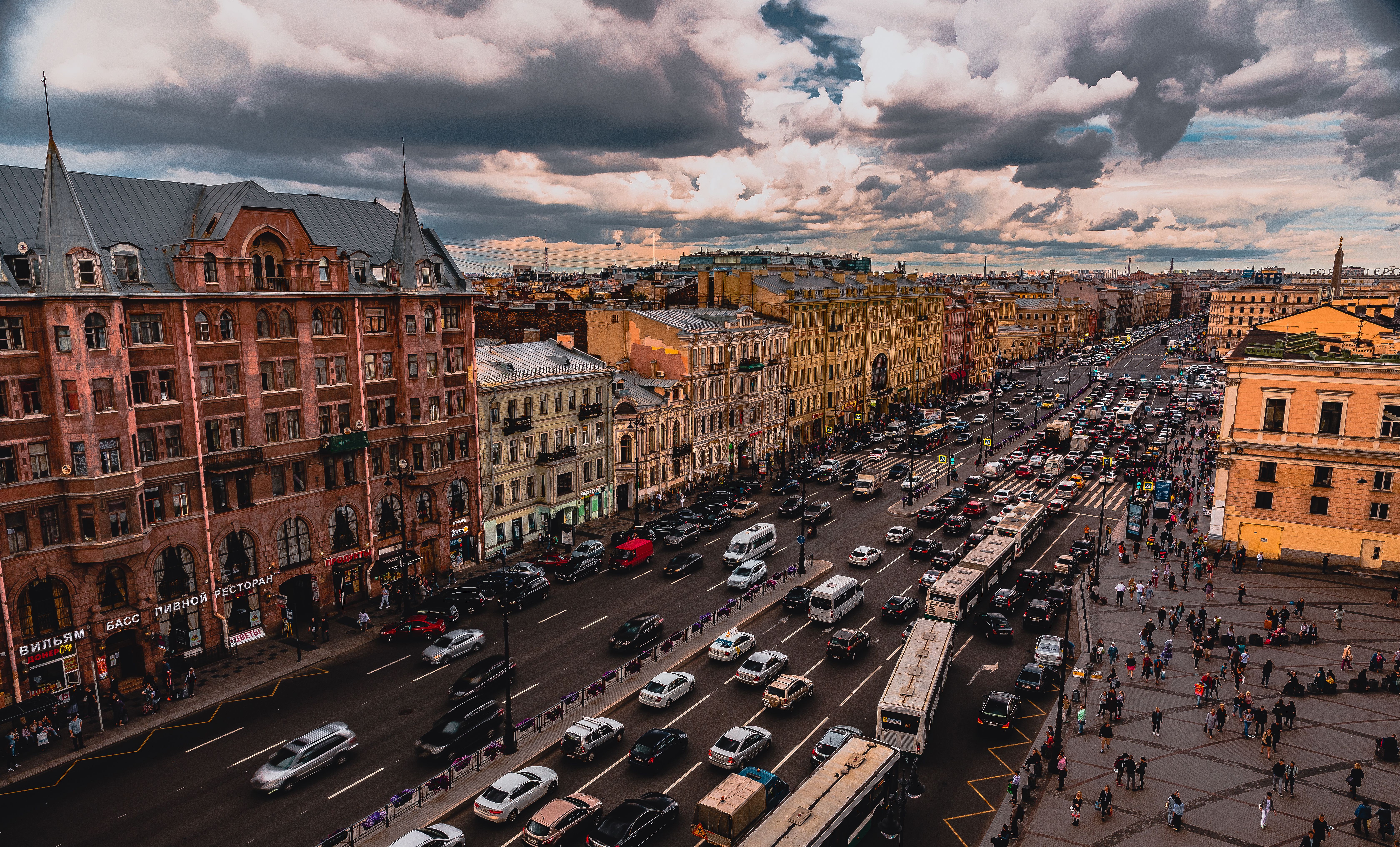 View of a Street in a City · Free Stock Photo