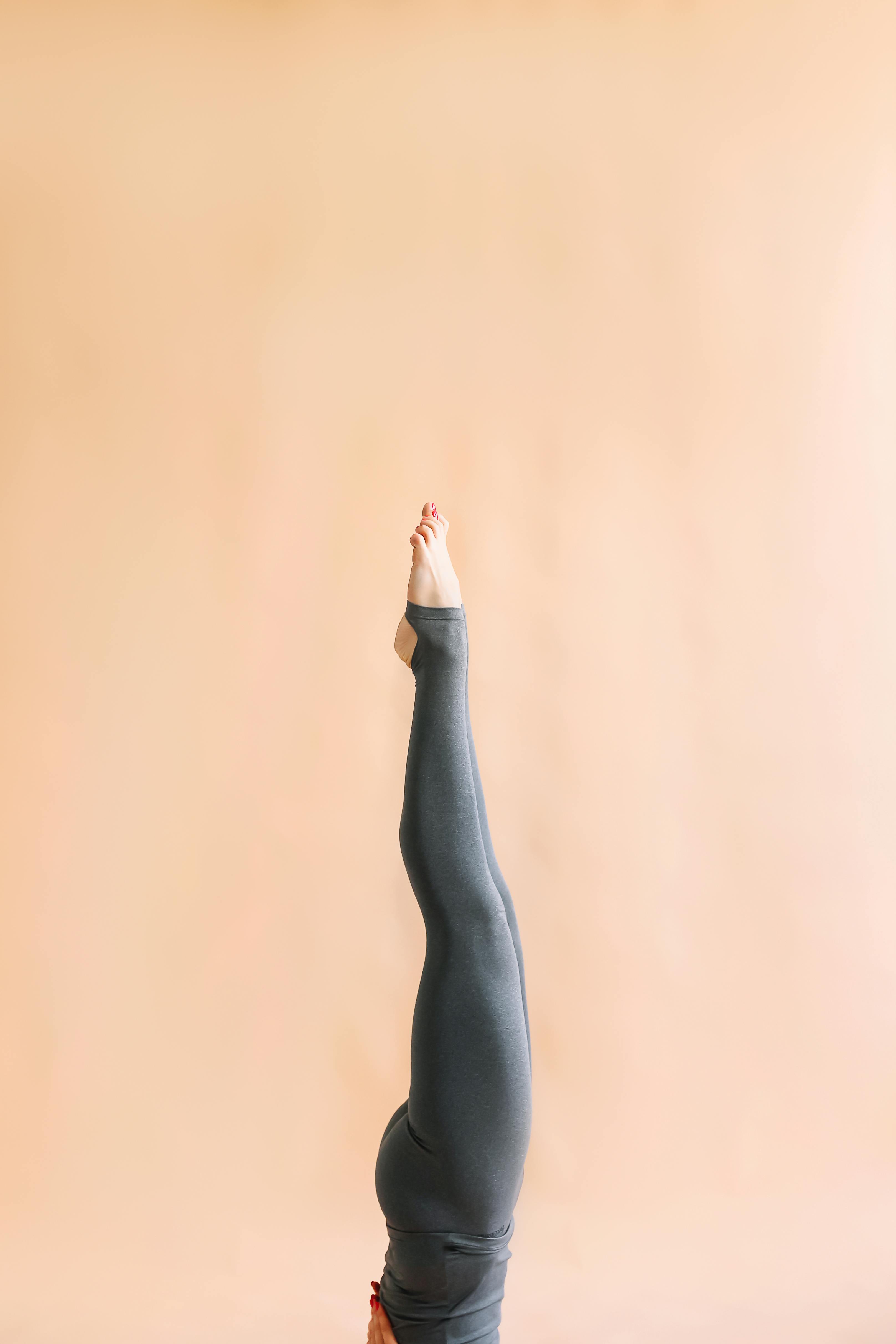 Close Up of Bend Woman Back · Free Stock Photo