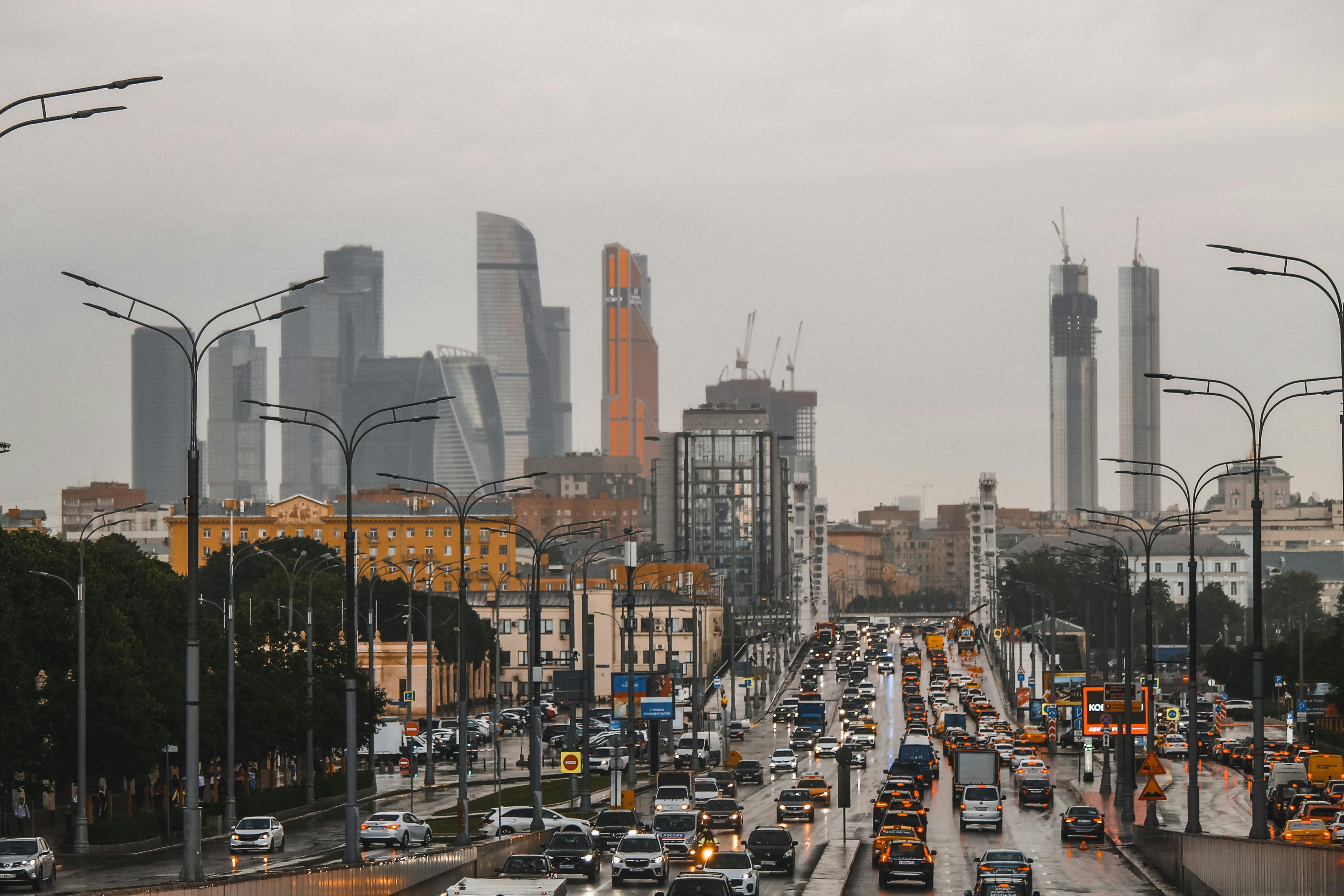 Traffic in City · Free Stock Photo