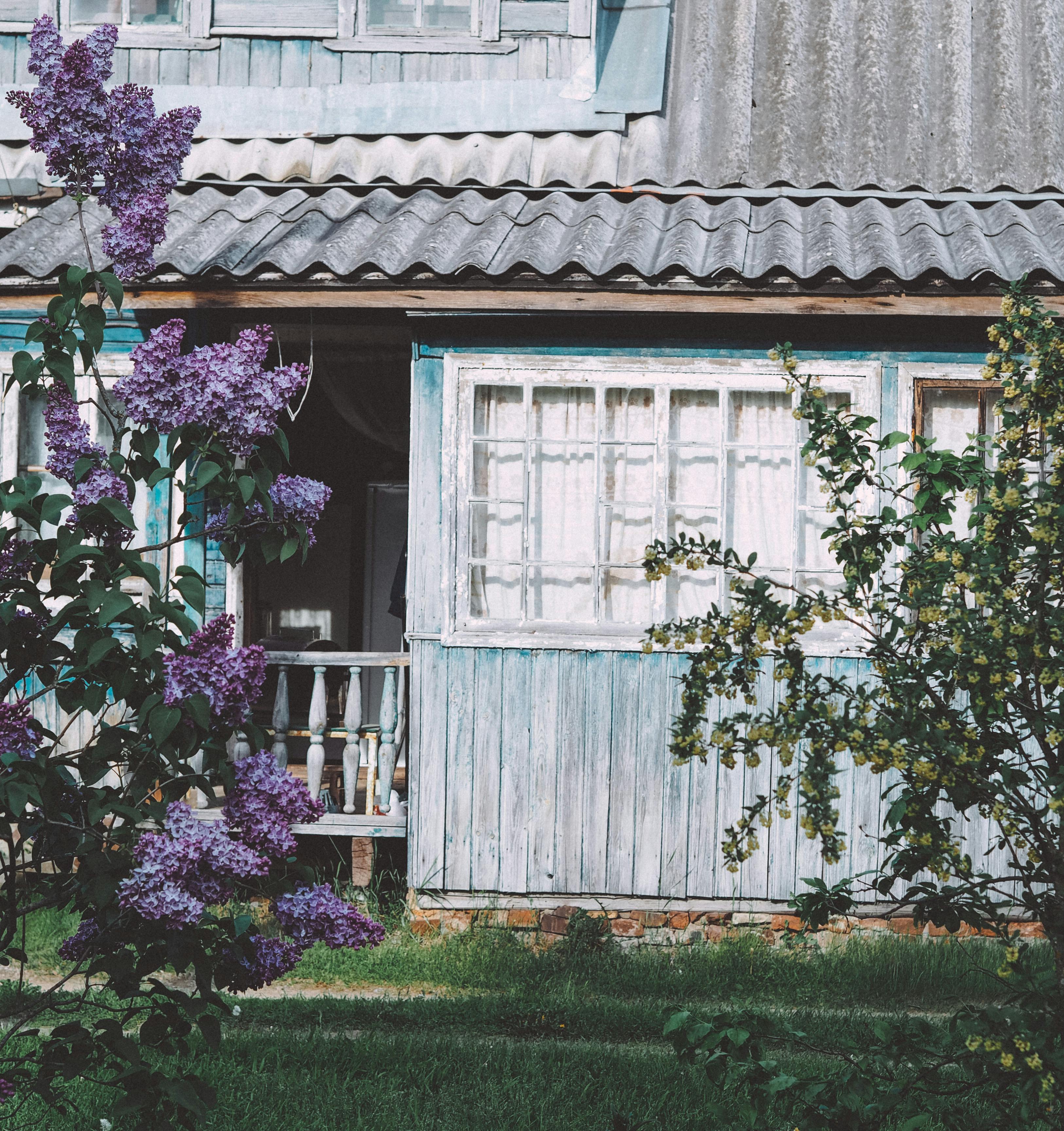 Photo of House Façade · Free Stock Photo